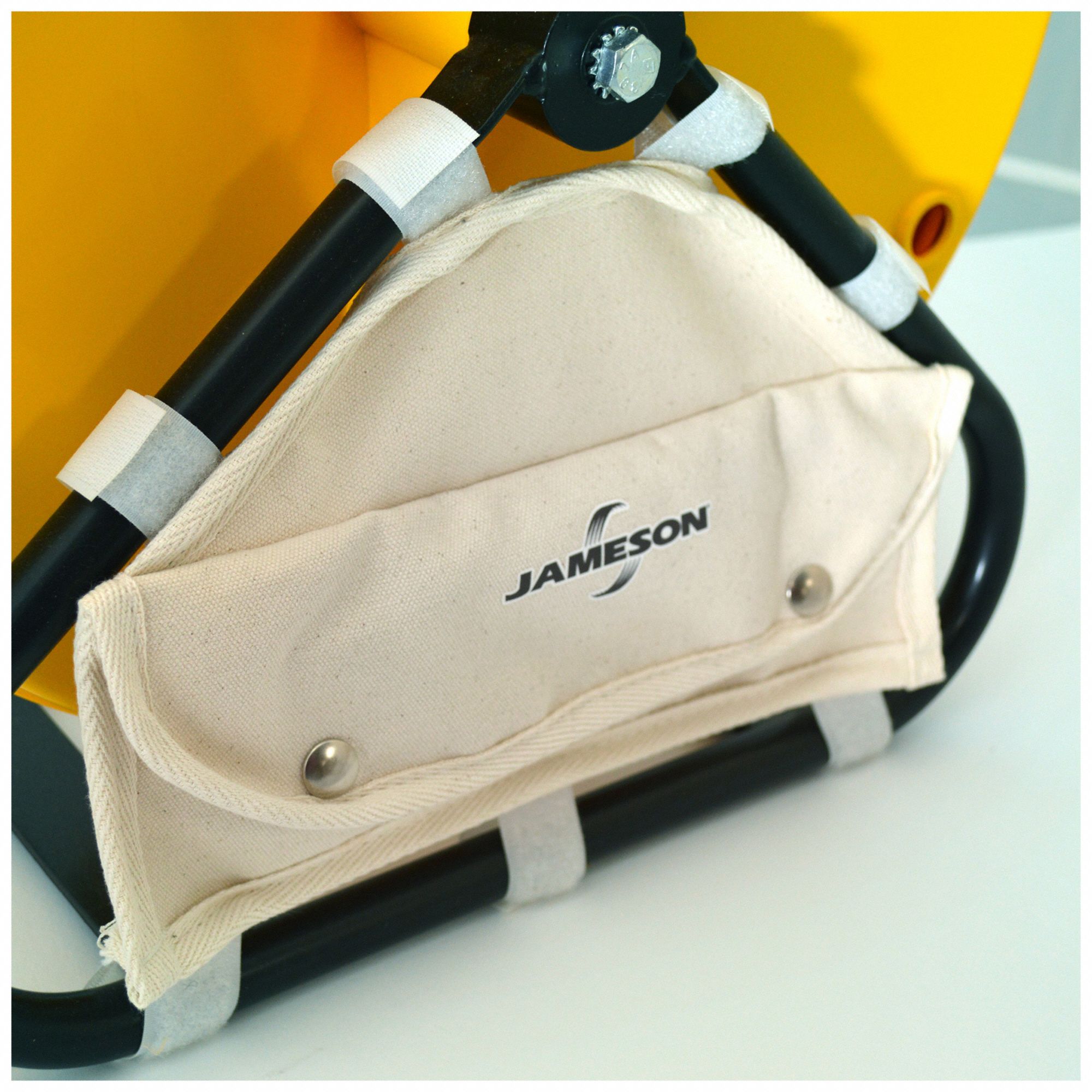 JAMESON Fish Tape: 300 ft Lg, 17 in Case Dia, 300 lb Tensile Strength, Round, Fiberglass, Frame ...