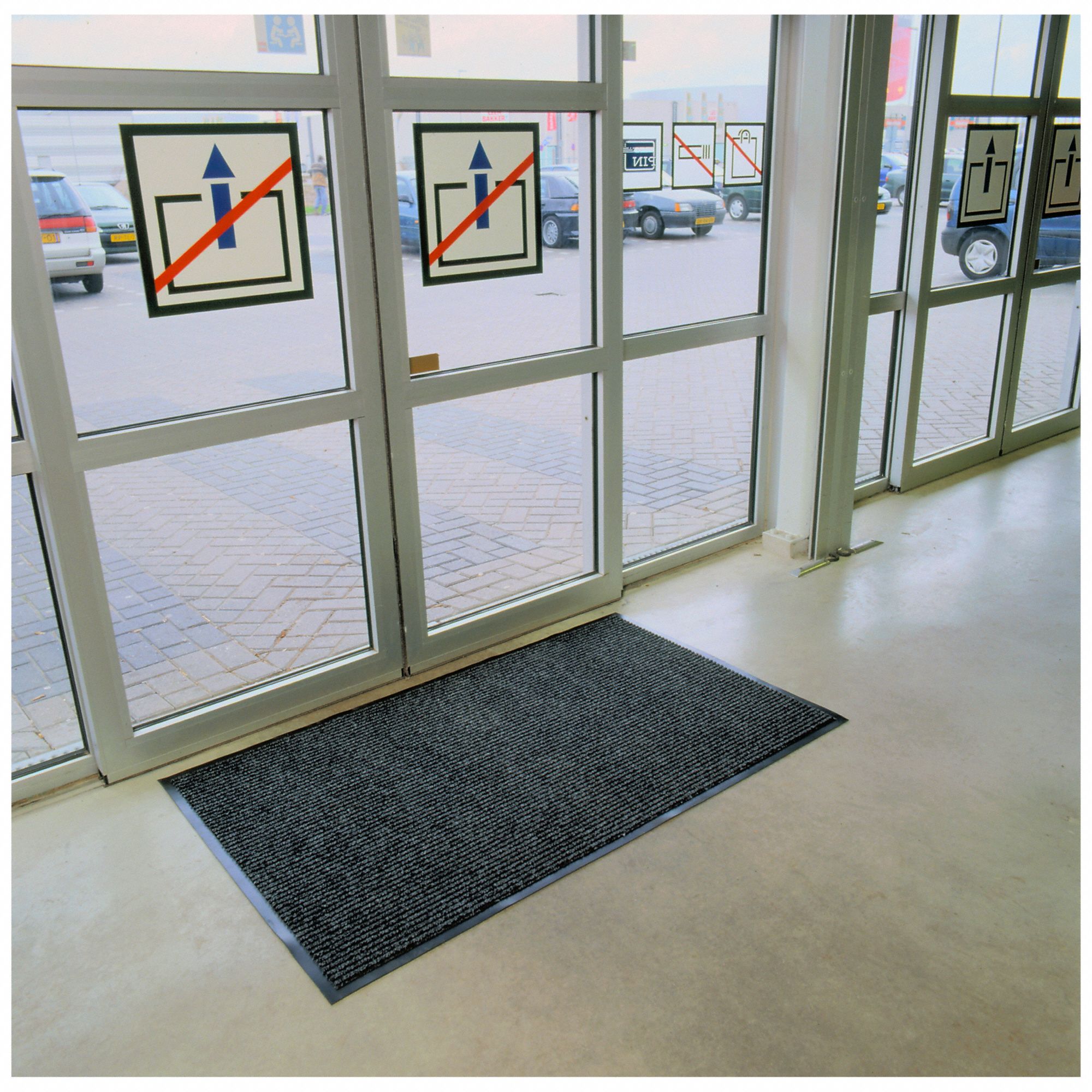 NOTRAX Entrance Runner: Ribbed, Indoor, Medium, 4 ft x 60 ft, 3/8 in ...