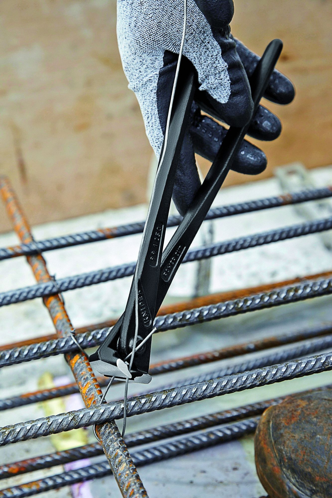 KNIPEX End Cutting Nippers: 11 3/4 in Overall Lg, For 0.16 in Max Wire ...