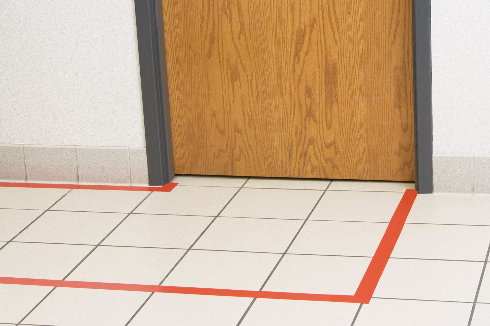 BRADY Floor Marking Tape: Gen Purpose, Solid, Red, 1/4 in x 50 ft, 4 ...