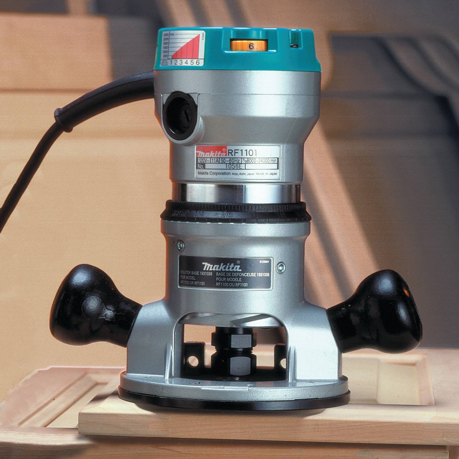 MAKITA Router: Mid-Size, Plunge Base, 2.25 hp, Variable Speed, 24,000 ...