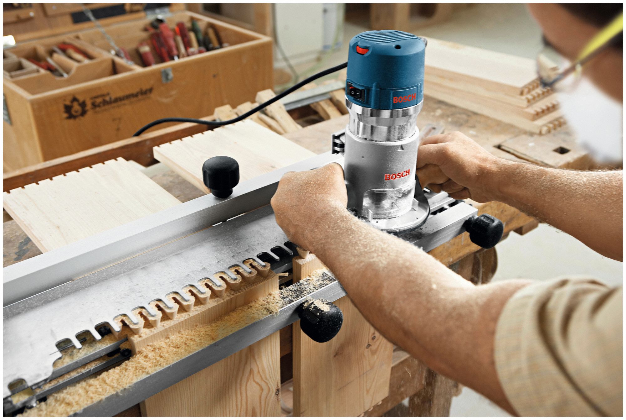 BOSCH Router: Mid-Size, Fixed and Plunge Base, 2.25 hp, Variable Speed ...