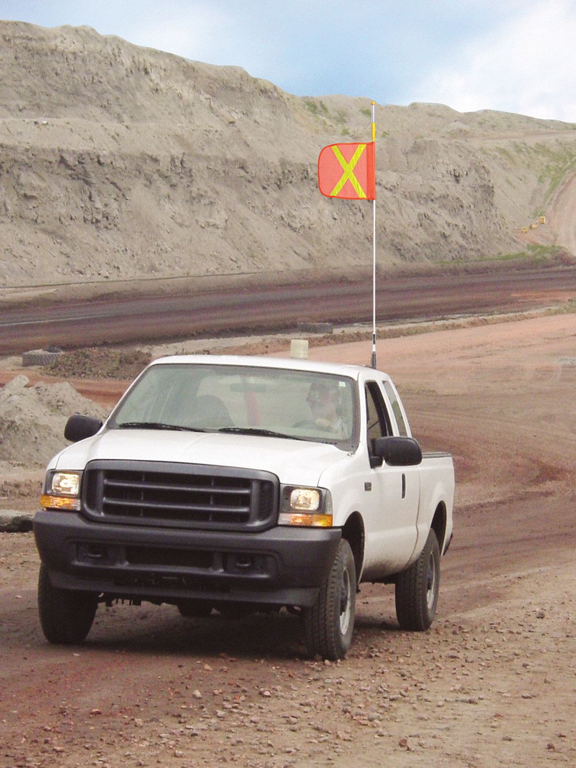 CHECKERS INDUSTRIAL PROD INC Warning Whip Flag Reflexite X: Orange ...