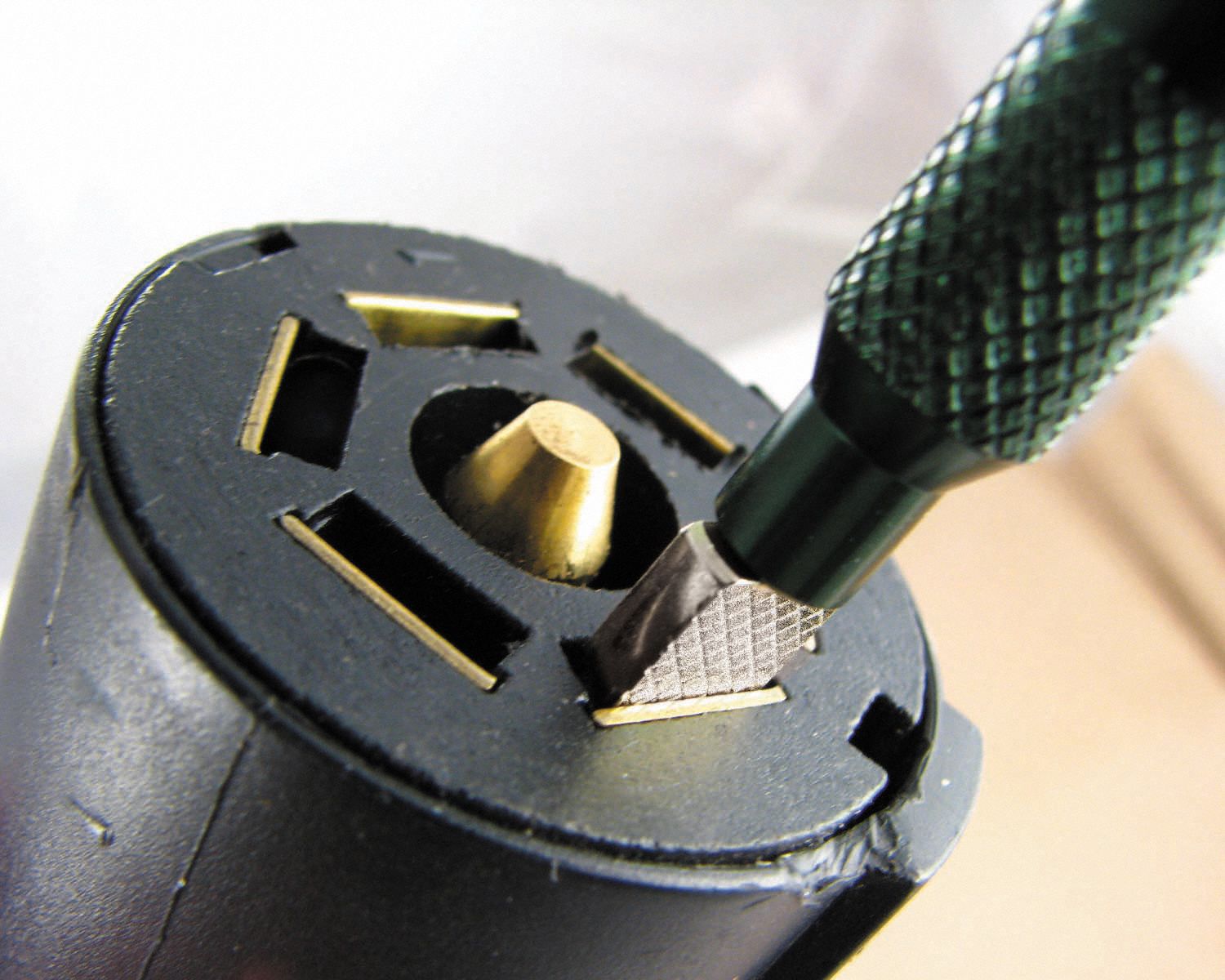 IPA Terminal Connector Cleaners Master Kit: 4/5 Pin Terminal/6-Way/7 ...