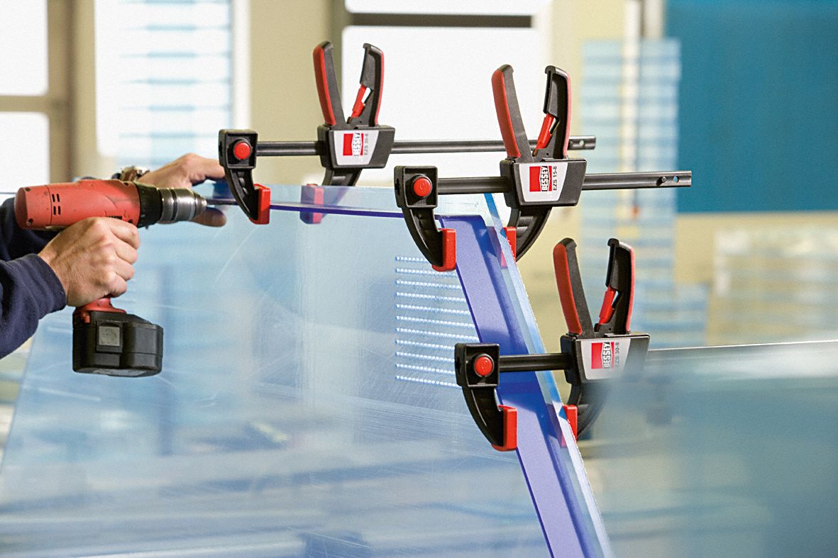 BESSEY Bar Clamp/Spreader: Soft-Touch Smooth, 6 in Max Jaw Opening, 6 1 ...