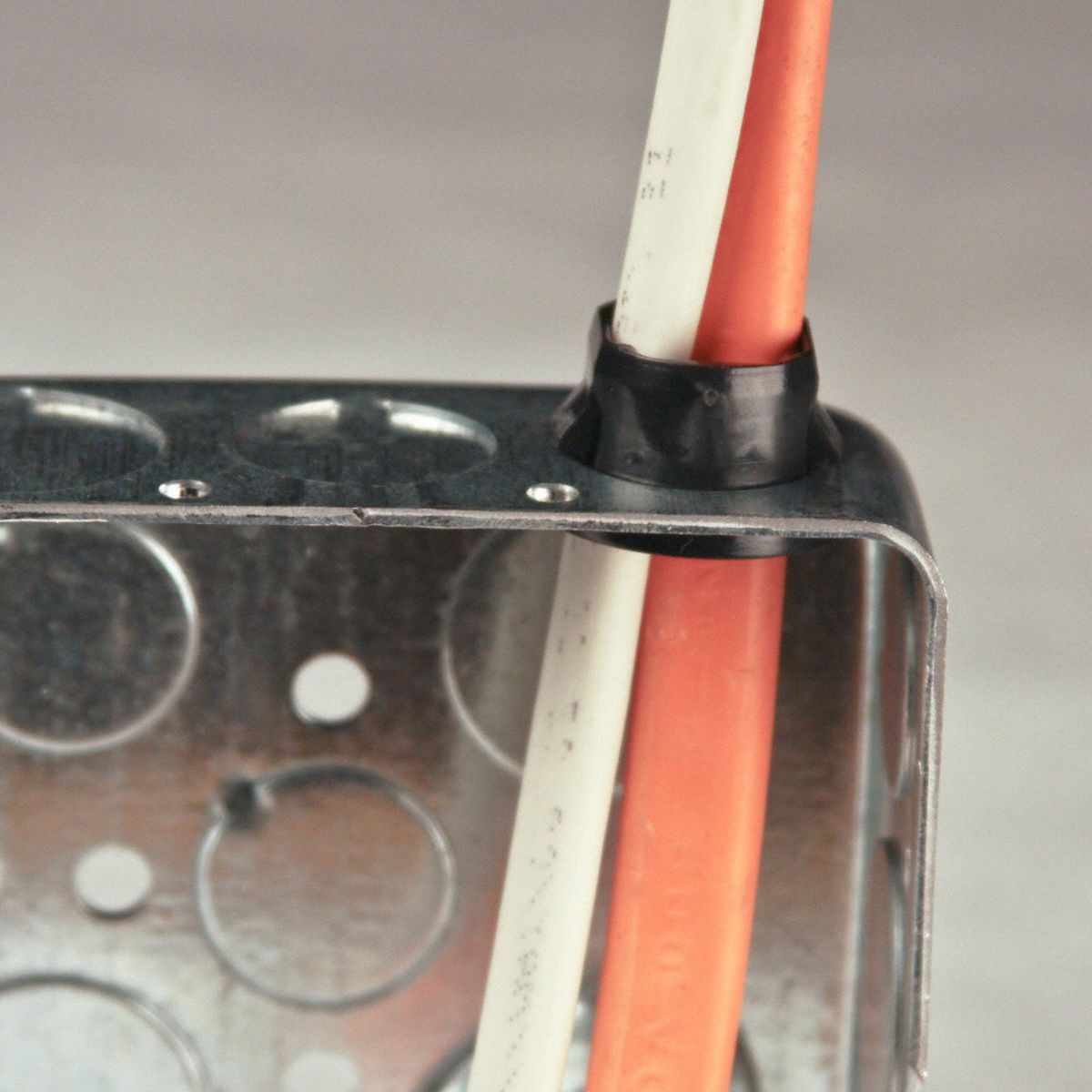 RACO Plastic Connector, Snap-In: Thermoplastic, 1/2 in Trade Size, Snap ...