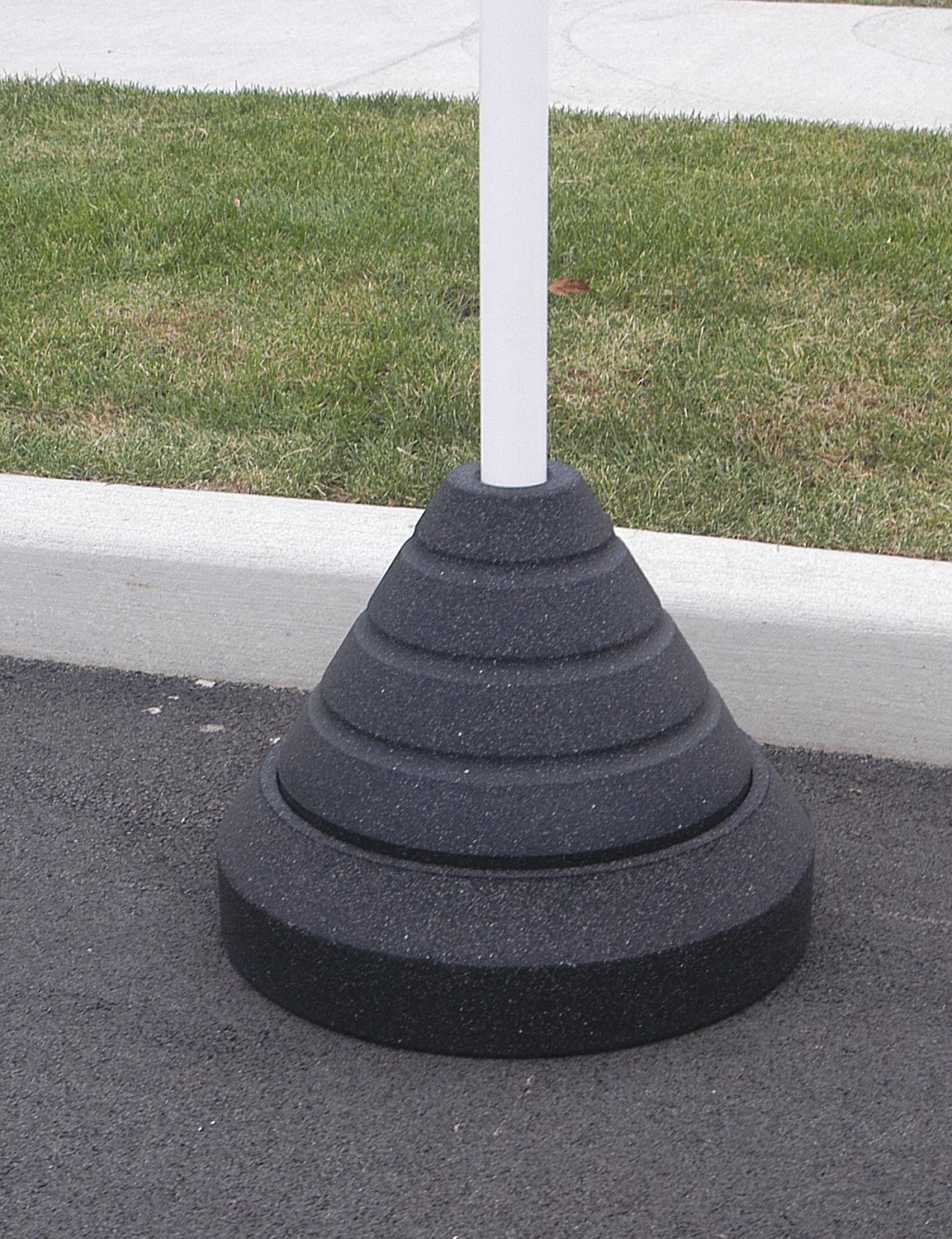 RUBBERFORM Sign Base Type Portable, Rubber - 20ZT32|RF-SGBS70DS - Grainger