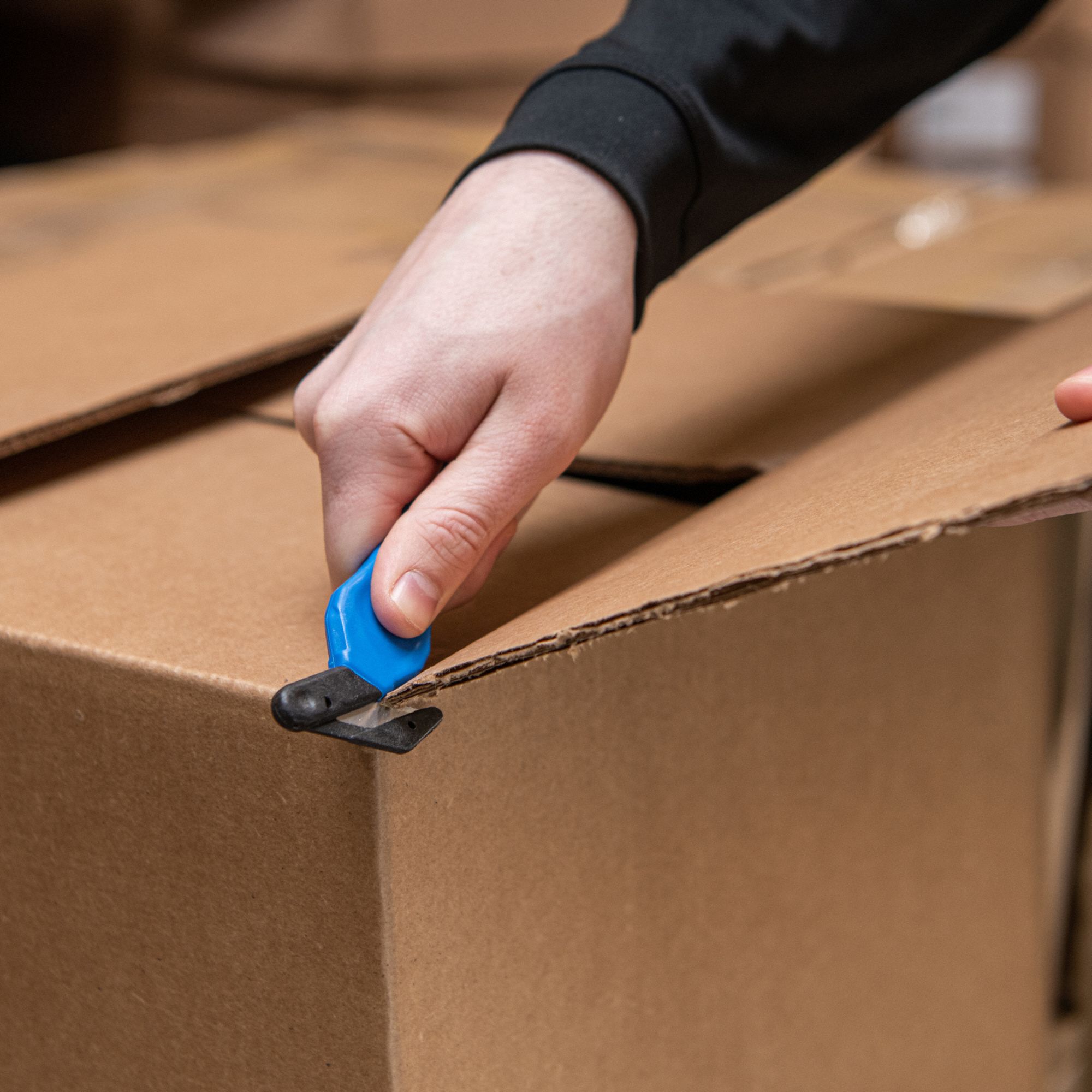 KLEVER Hook-Style Safety Cutter: 7 in Overall Lg, Straight Handle ...