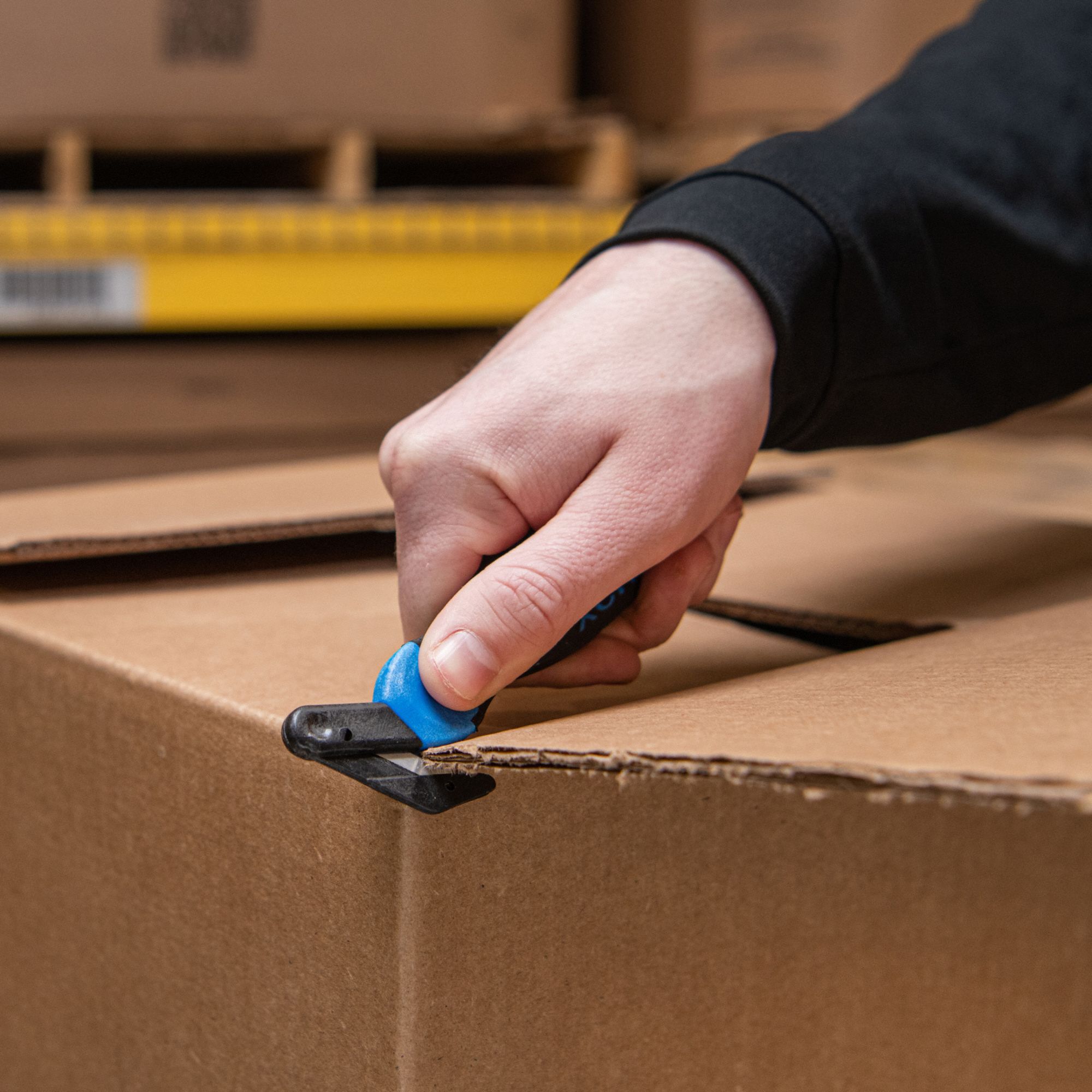 KLEVER Hook-Style Safety Cutter: 7 in Overall Lg, Oval Handle ...