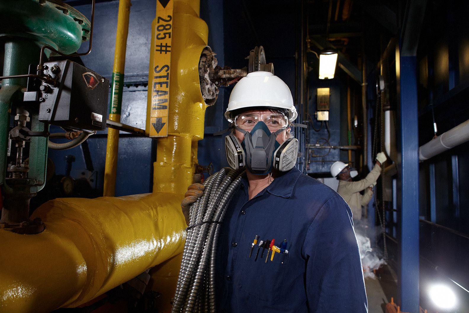 3M Half Mask Respirator: Rugged Comfort 6500, 0 Cartridges Included ...