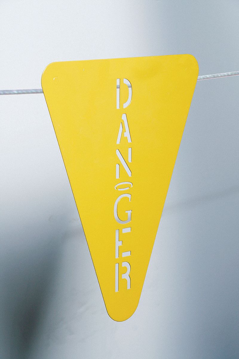 Warning Line with Metal Flagging - Grainger