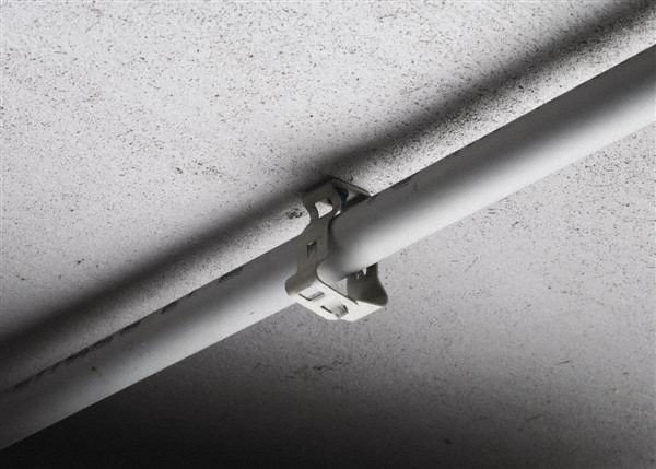 NVENT CADDY Conduit & Cable Hanger -Snap Close: 1/2 in_3/4 in Trade ...