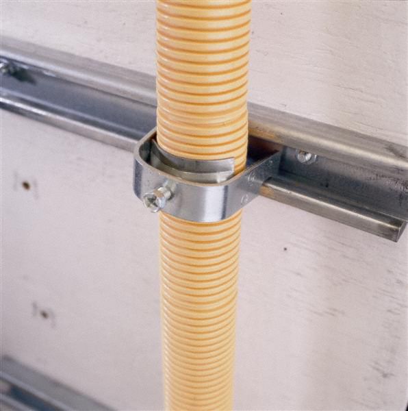 NVENT CADDY Conduit Strut Clamp, Steel, Electroplated Finish, 1 in ...