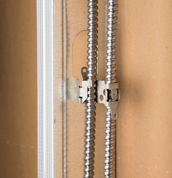 NVENT CADDY Conduit & Cable Attachment Brackets: 1/8 in Trade Size, 14/ ...