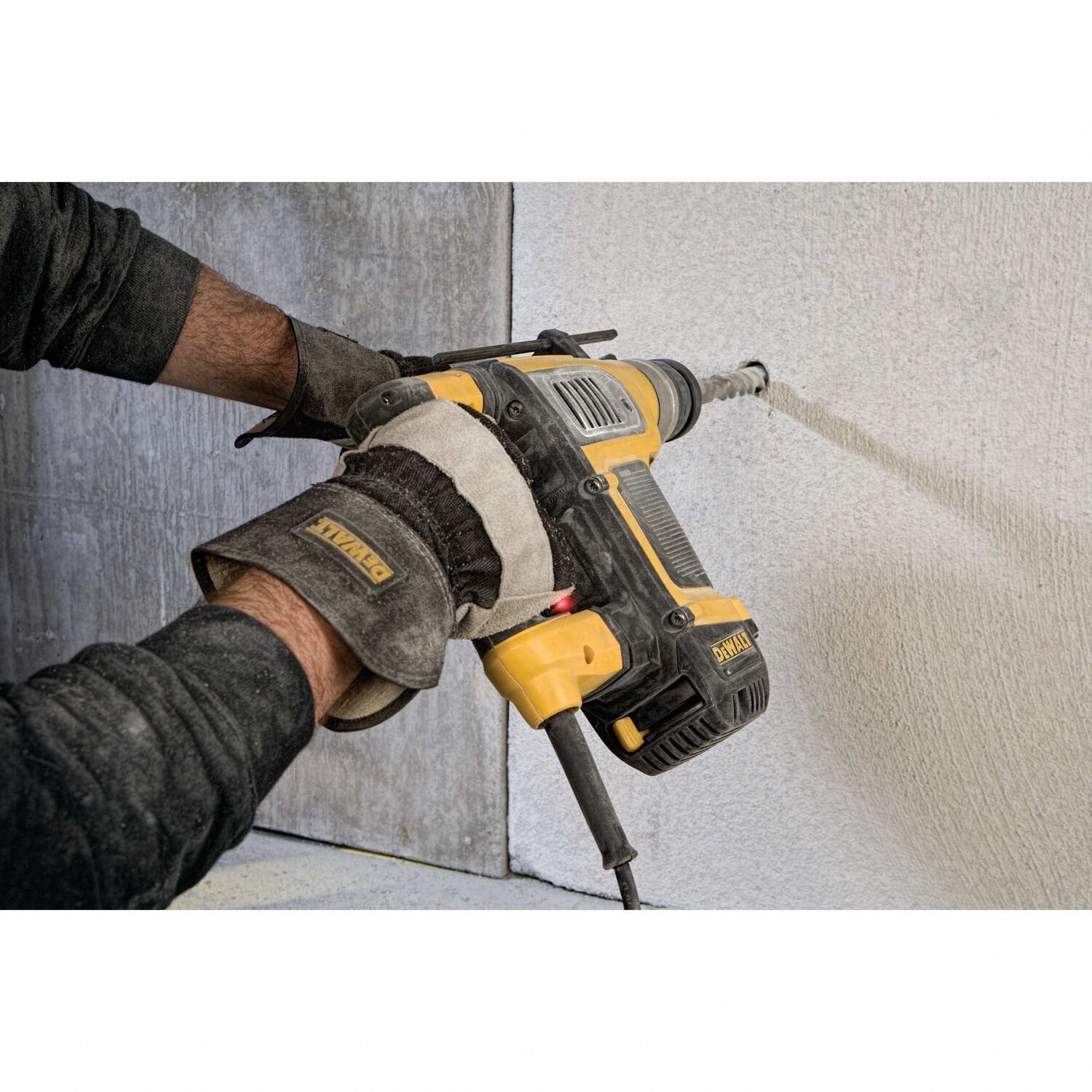 DEWALT Rotary Hammer Kit: SDS-Plus, L-Shape, 1 1/8 in Capacity, 3.1 ft ...