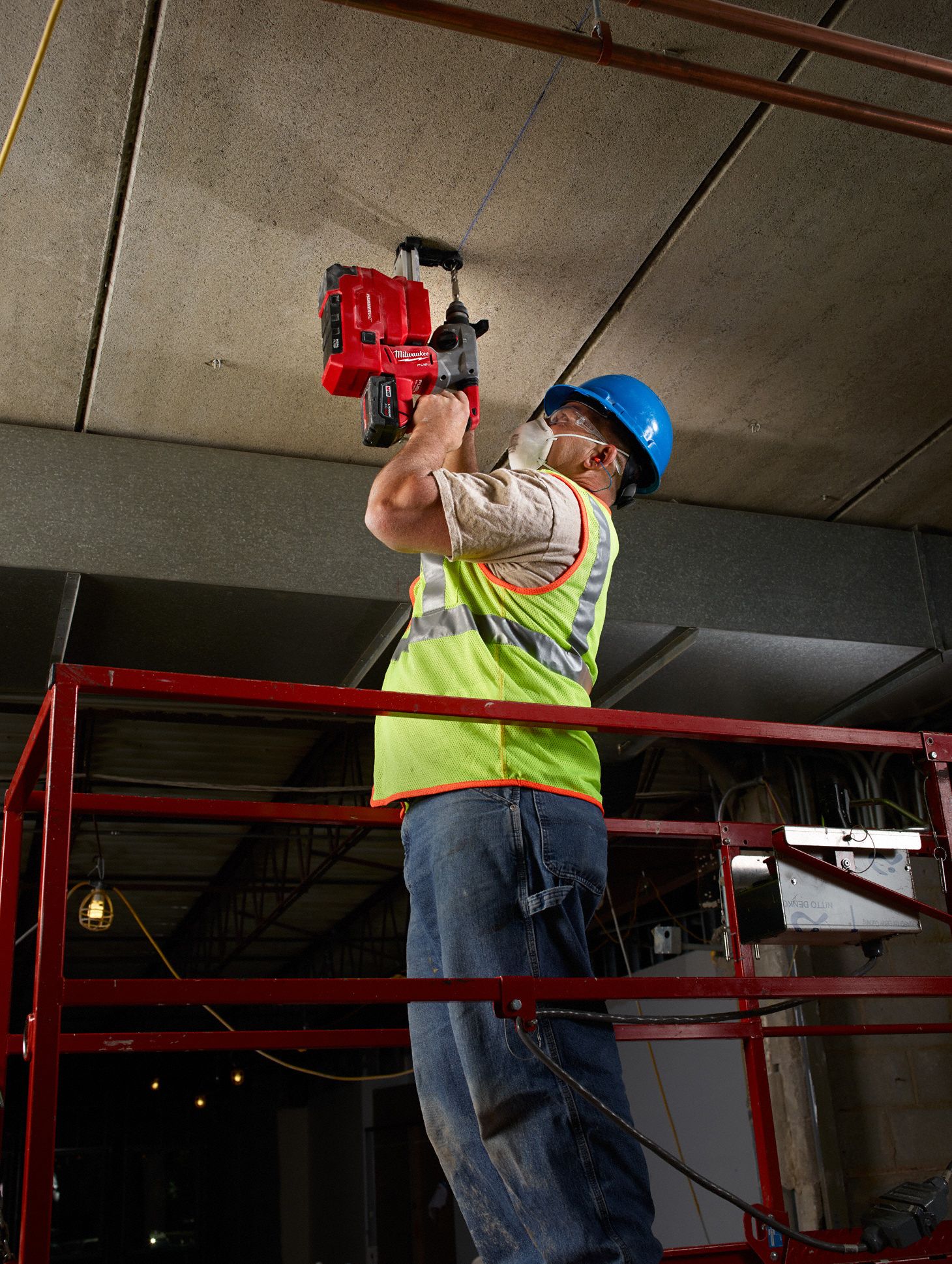 MILWAUKEE Cordless Rotary Hammer Kit, 18.0 V Voltage, 0 to 4900 Blows ...