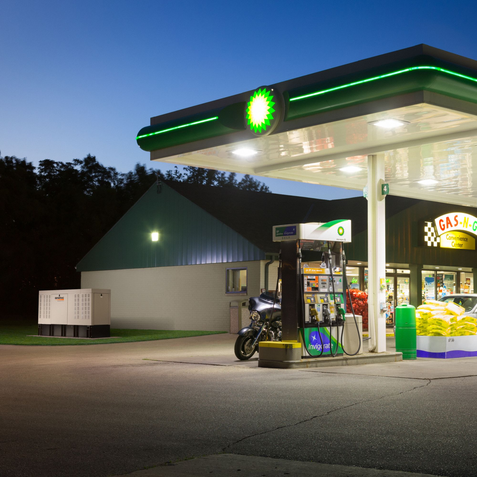 GENERAC Automatic Standby Generator: 125.0, 30kW, Diesel, Liquid, CARB ...