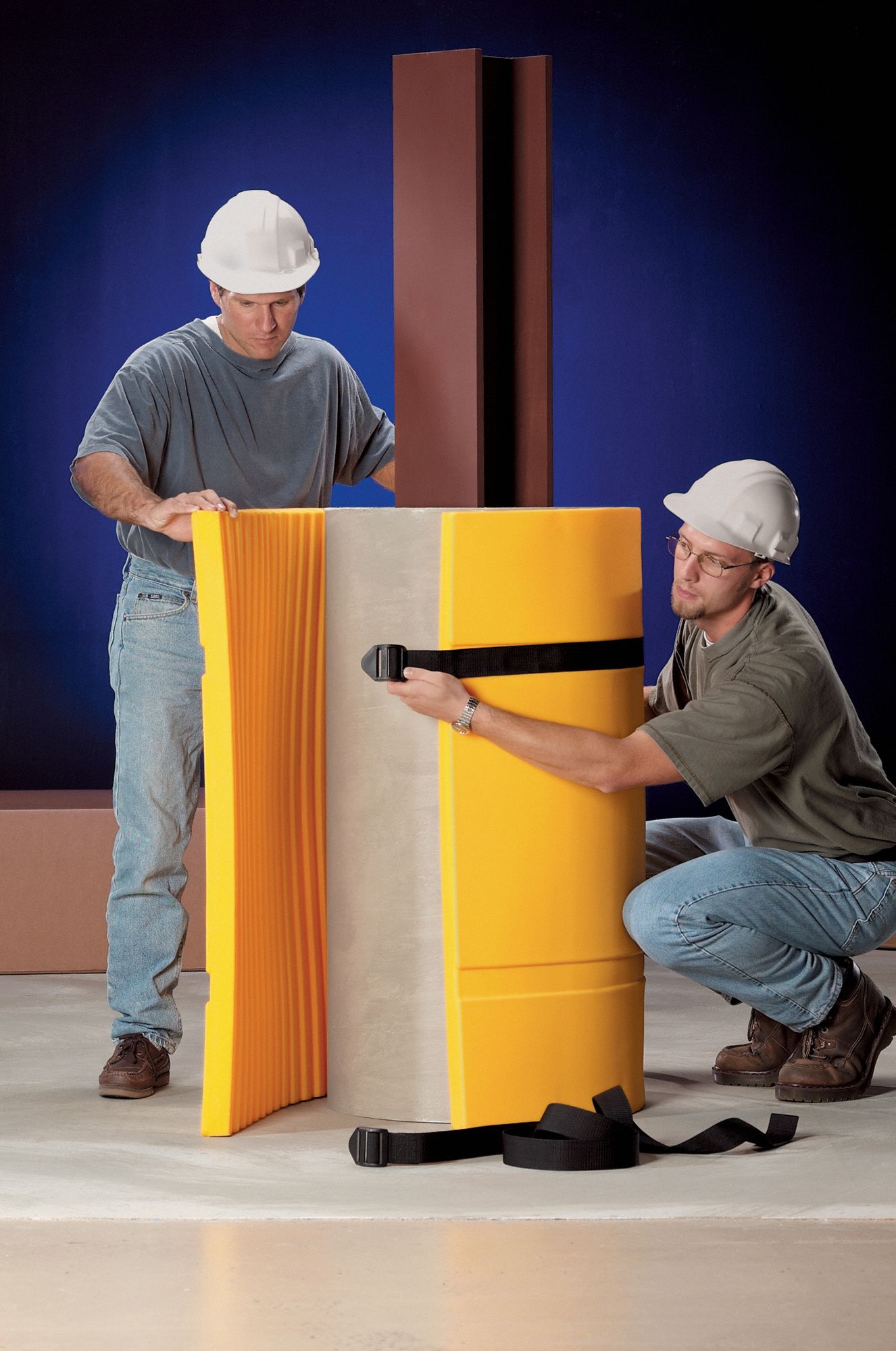 SENTRY Round Yellow Column Protector Fits Column Size 24 in, 42 inH x ...