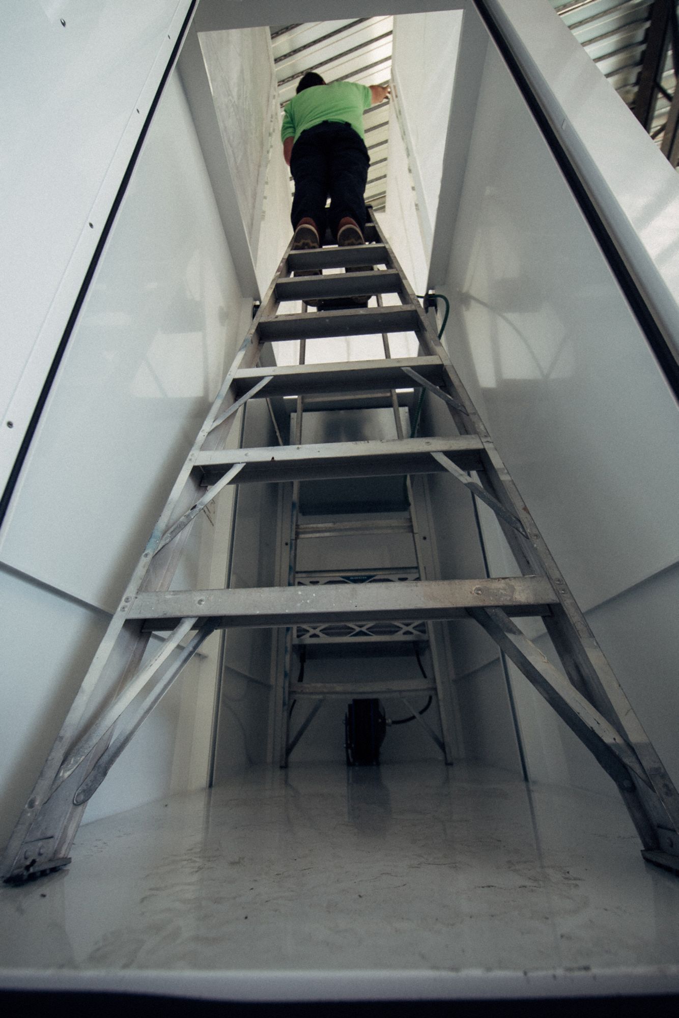 PREVENT Ceiling Dust Containment Unit, Number of Doors 1, 67" Door ...