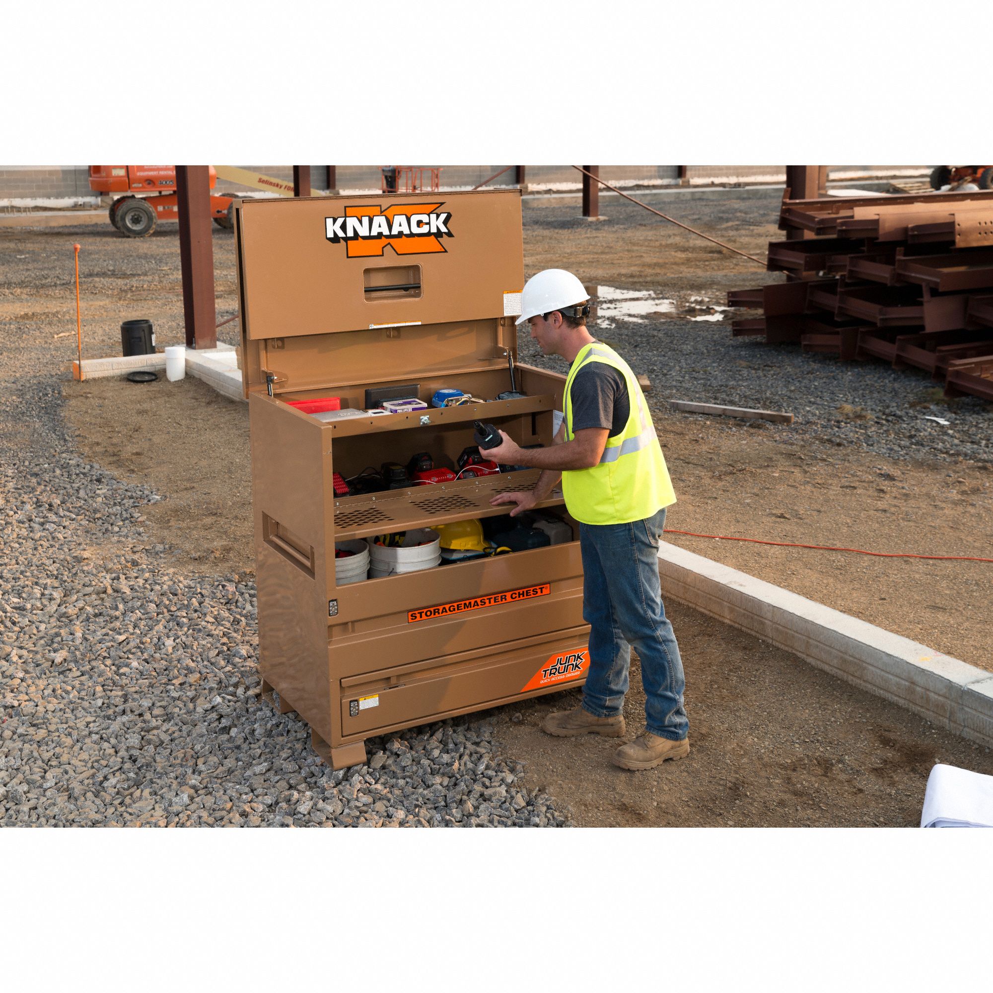 KNAACK Piano-Style Jobsite Box: 48 in Overall Wd, 30 in Overall Dp, 49 ...