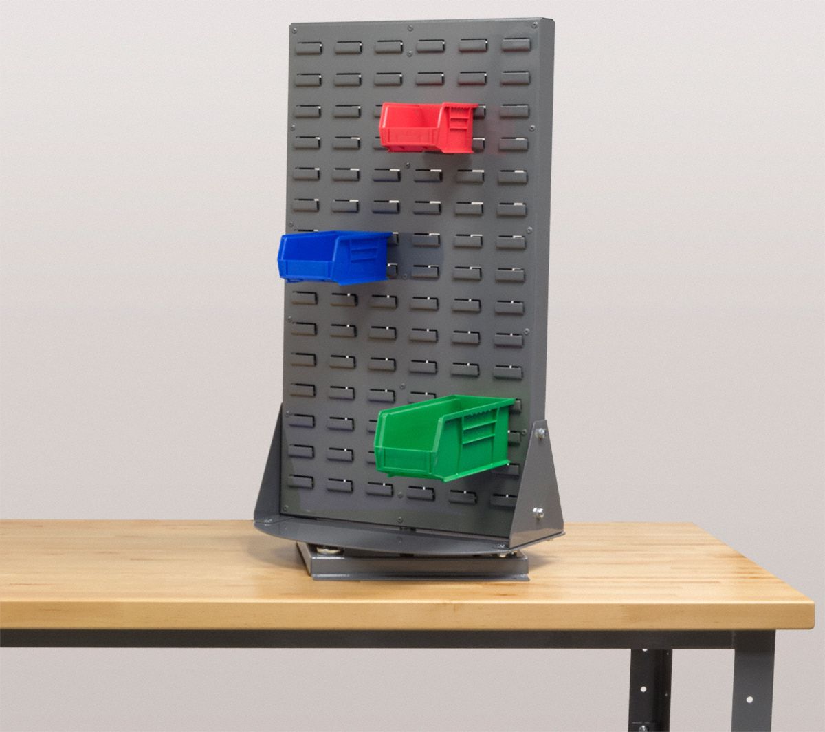 AKRO-MILS Louvered Bench Rack: 32 in x 16 in x 18 in, 2 Sides, 0 Bins ...