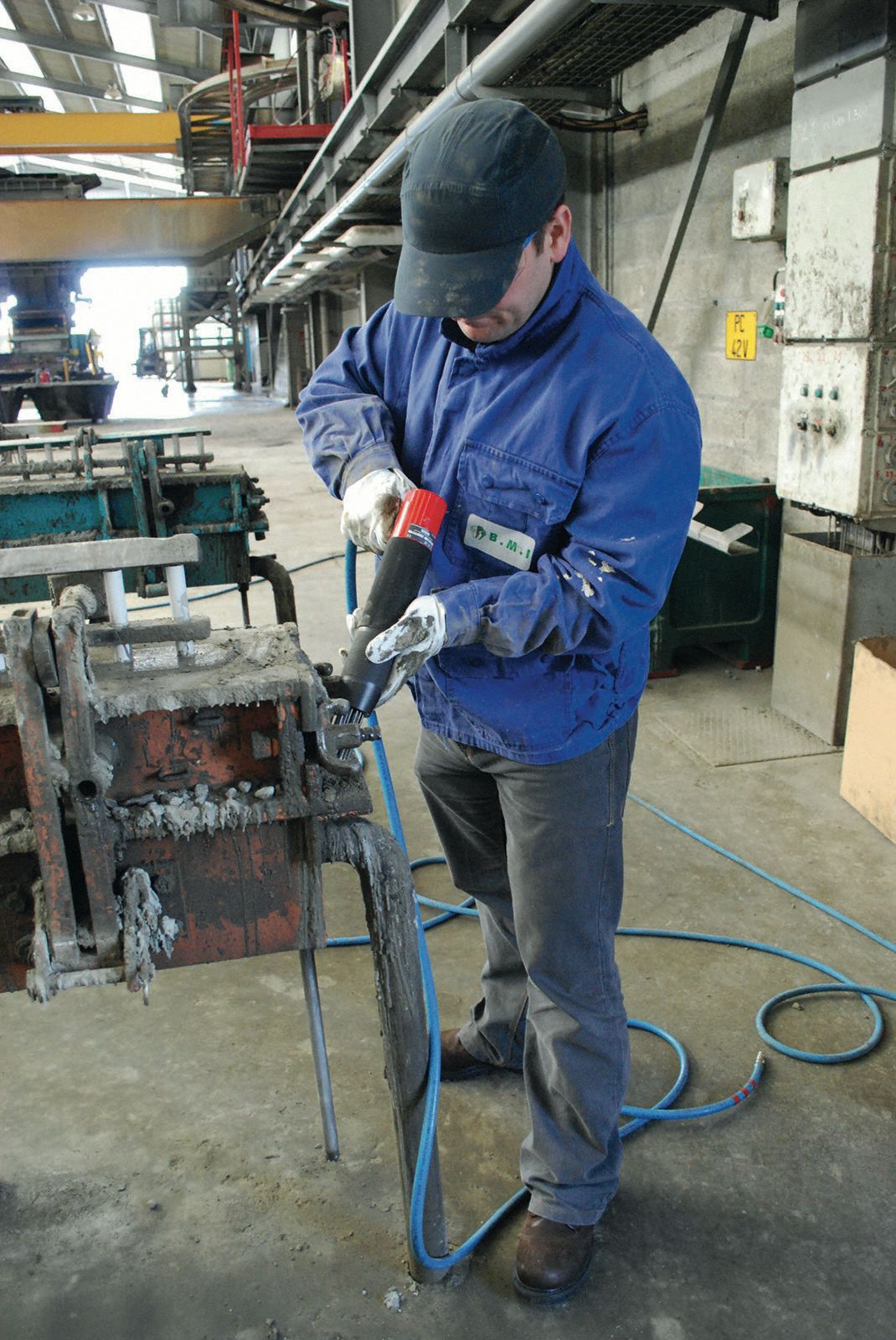 CHICAGO PNEUMATIC Chisel Scaler: 7/16 in Stroke Lg, 2,400 bpm, CP, 1/4 ...