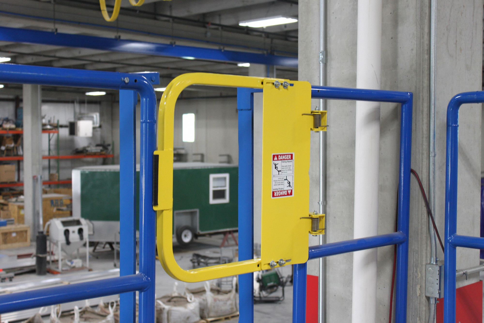 PS INDUSTRIES Single-Door Metal: Steel, For 22 3/4 in to 26 1/2 in ...