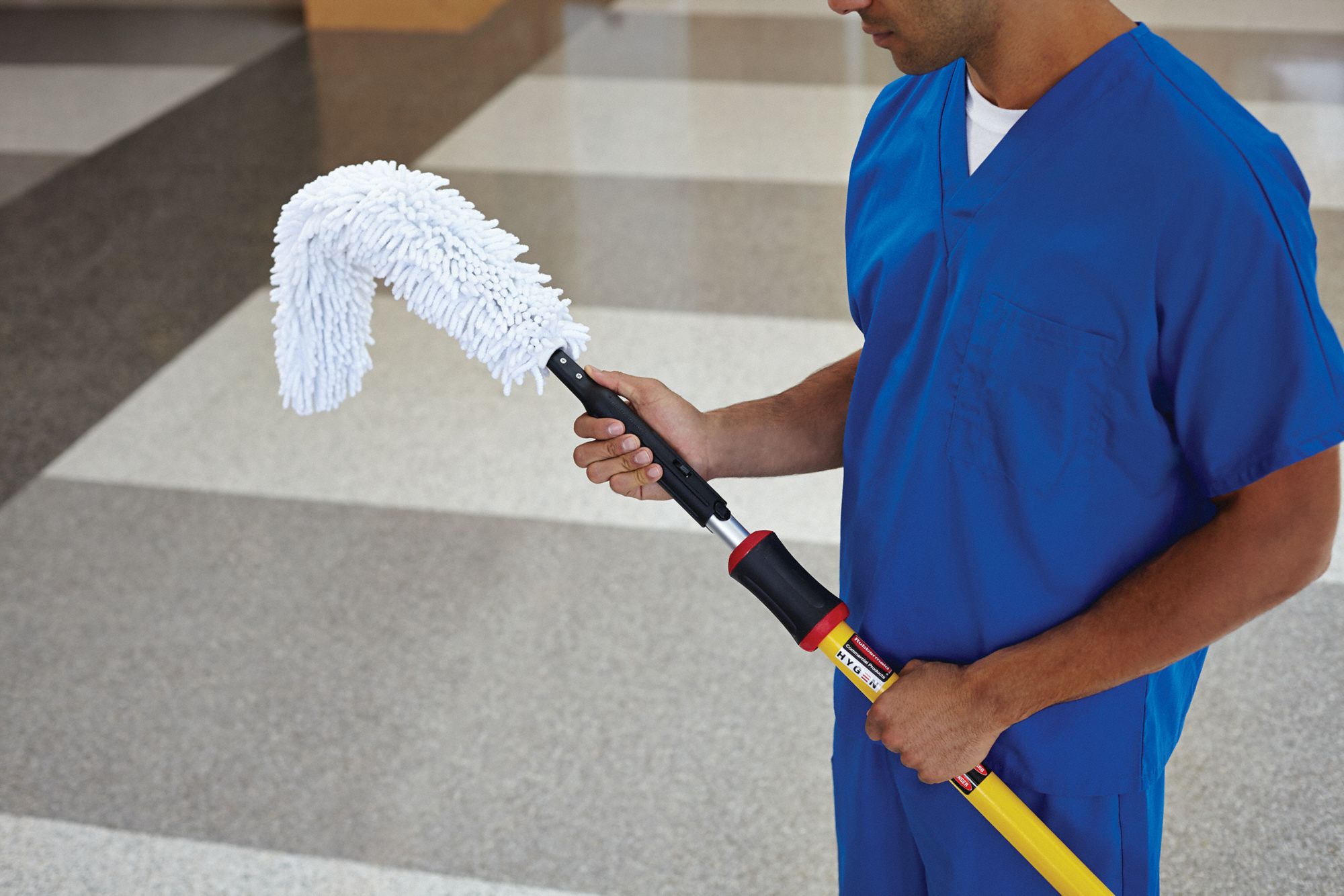 RUBBERMAID COMMERCIAL PRODUCTS Duster: 12 1/4 in Head Lg, 7 in Head Wd ...