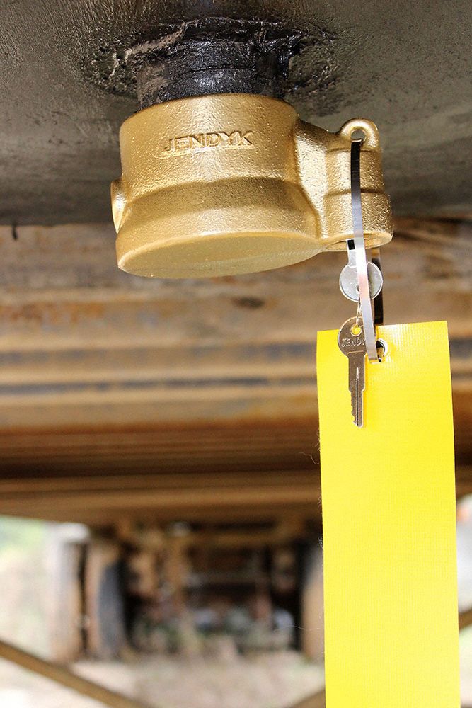 JENDYK King Pin Lock: King Pin Lock, 2 15/16 in, Powder Coated, (2 ...