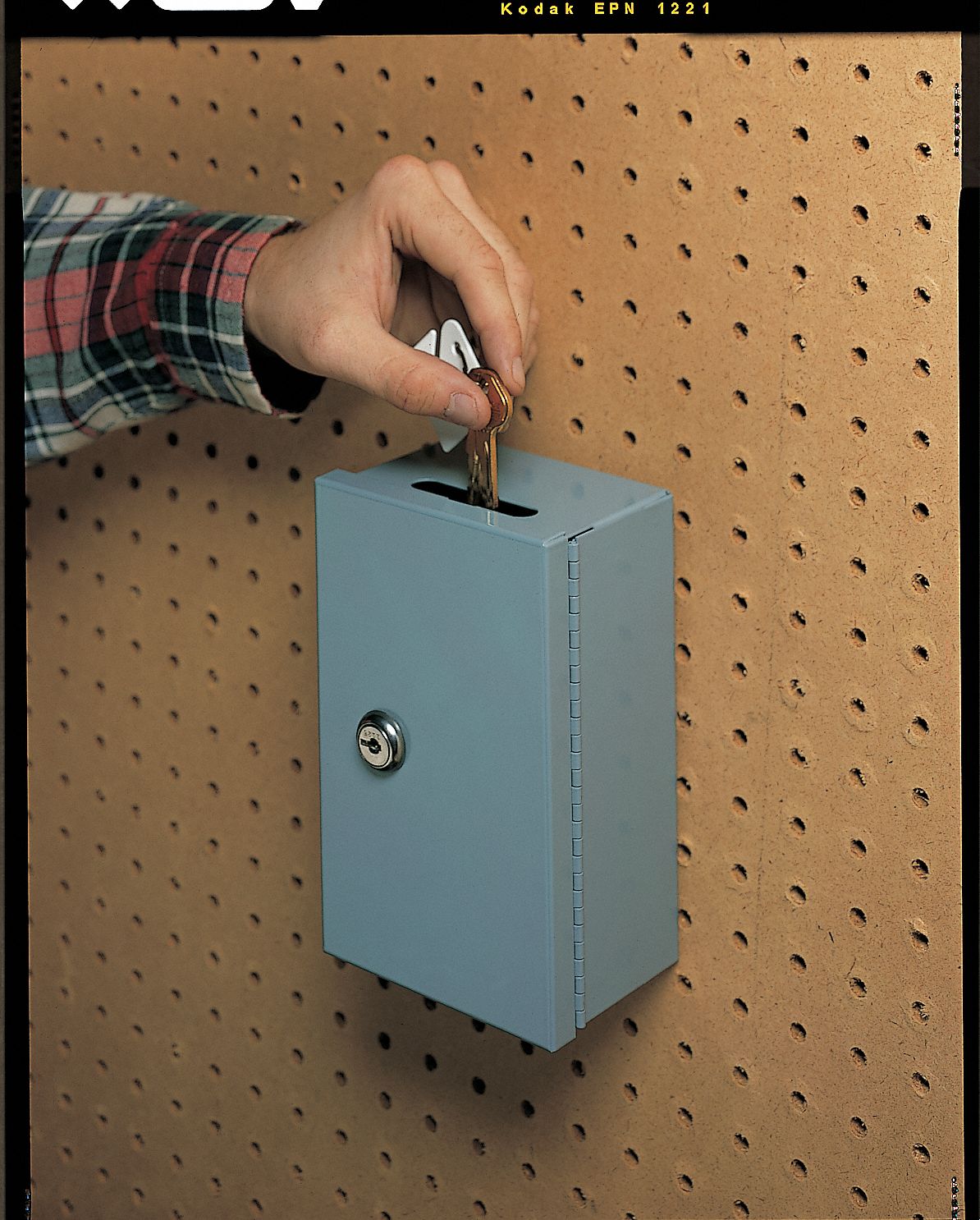 Key Control Cabinet Keyed Alike Gray - Grainger