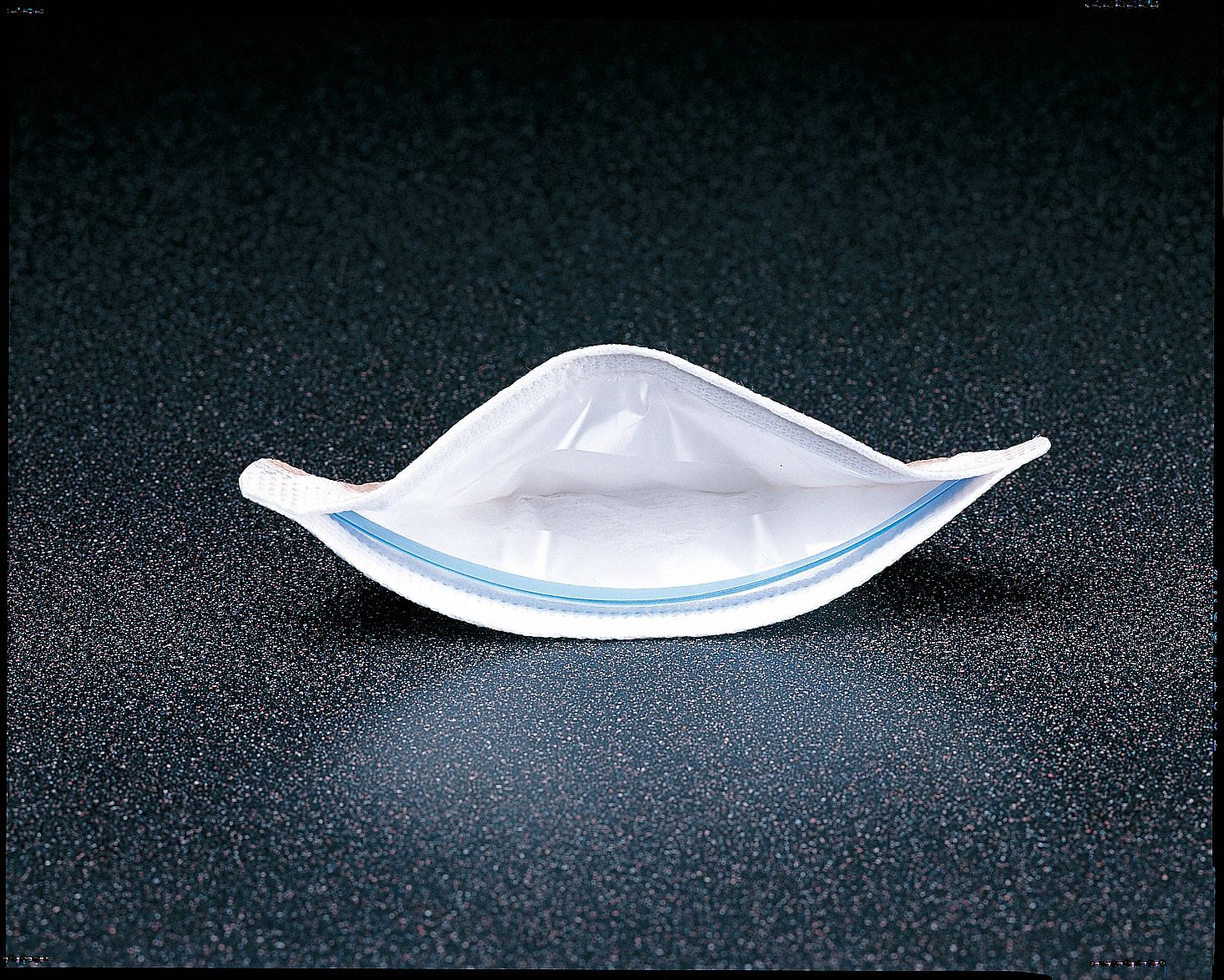 KIMBERLY-CLARK Disposable Respirator, S, N95, PK35 - 3NMH8|46867 - Grainger