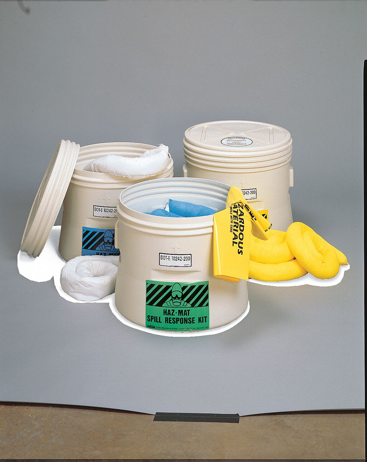 Fluids Absorbed Universal, Maintenance, Container Type Drum, 20 gal ...