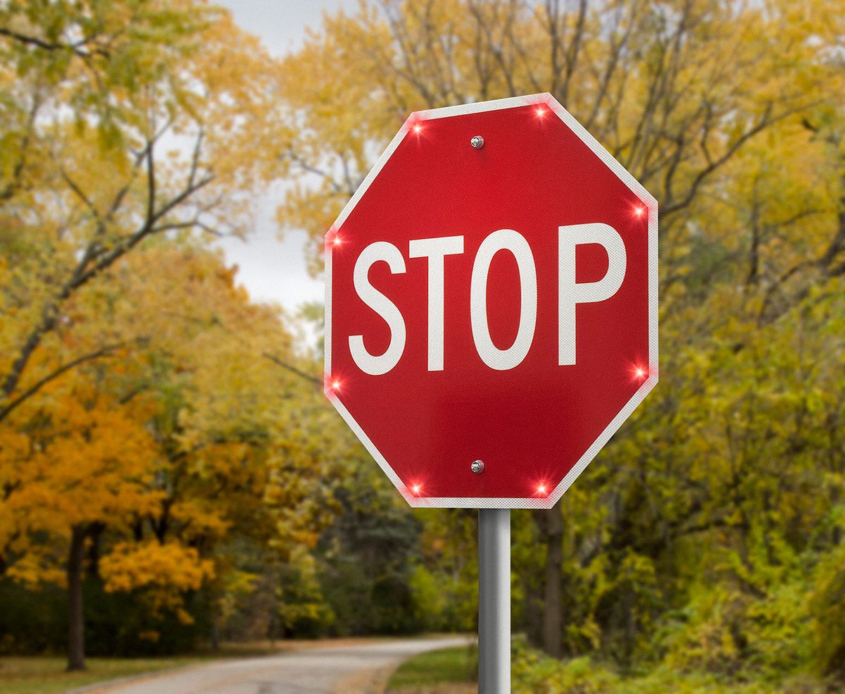 TAPCO LED Stop Sign: 36 in x 36 in Nominal Sign Size, Aluminum, 0.08 in ...