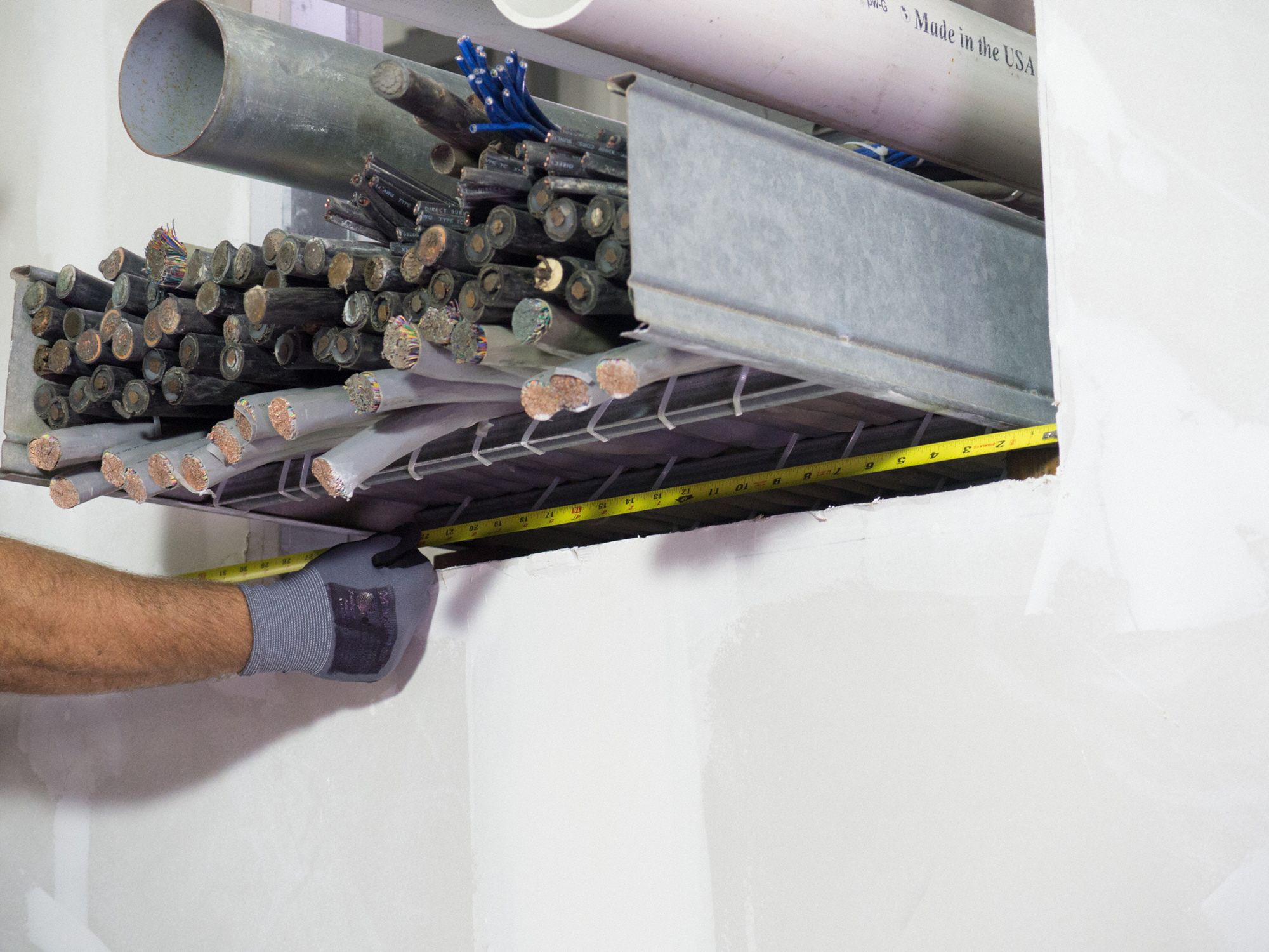 3M Firestop Block, Up to 2 hr Fire Rating, 2 3/8 in Height, 5 1/8 in ...