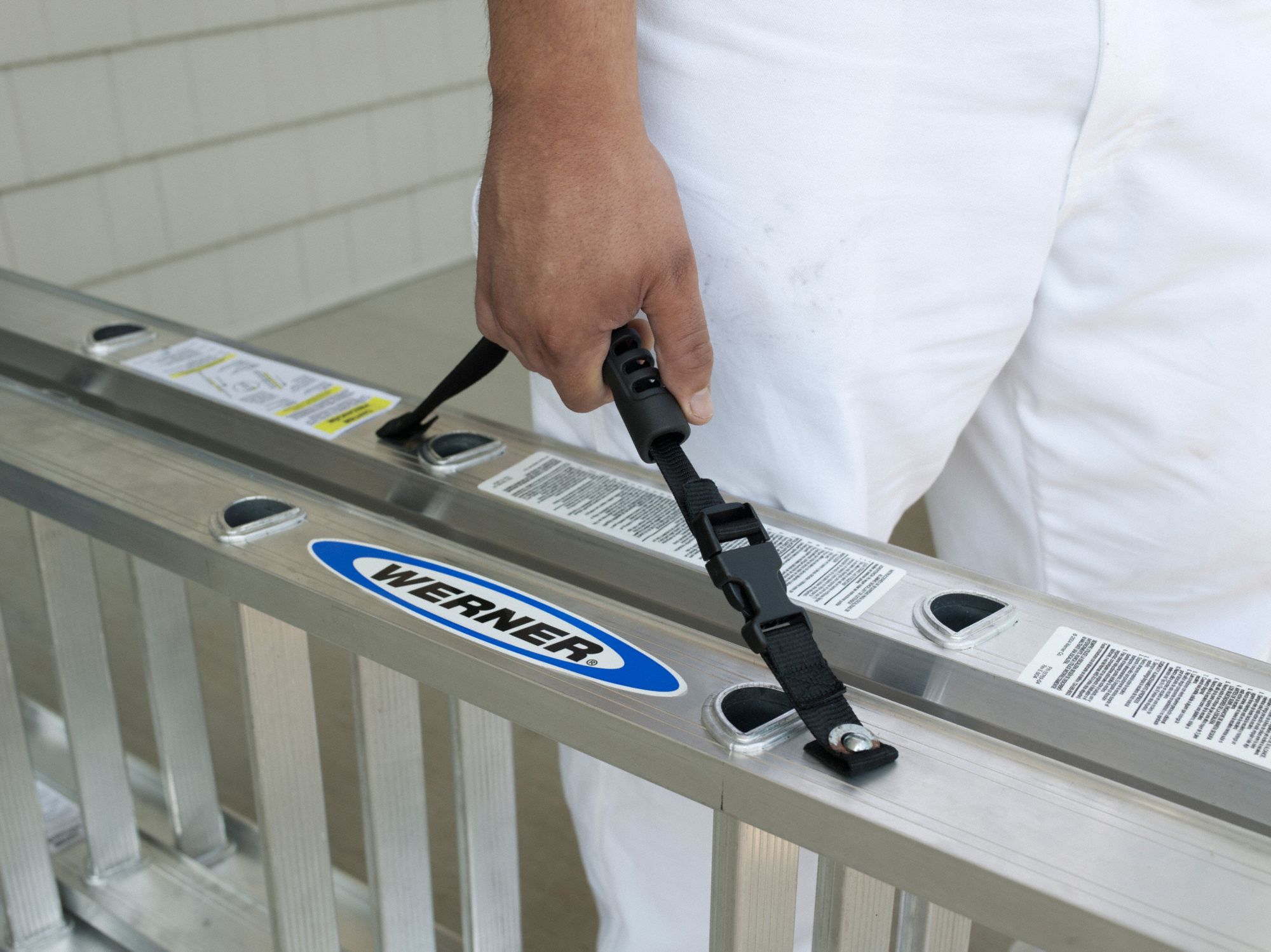 WERNER Extension Ladder: 24 ft Industry Ladder Size, 21 ft Extended ...