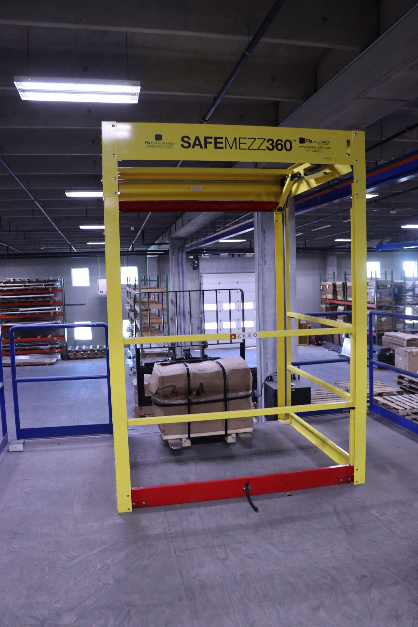 PS INDUSTRIES Mezzanine Safety Gate: 95 in x 108 in, Assembled, Yellow ...