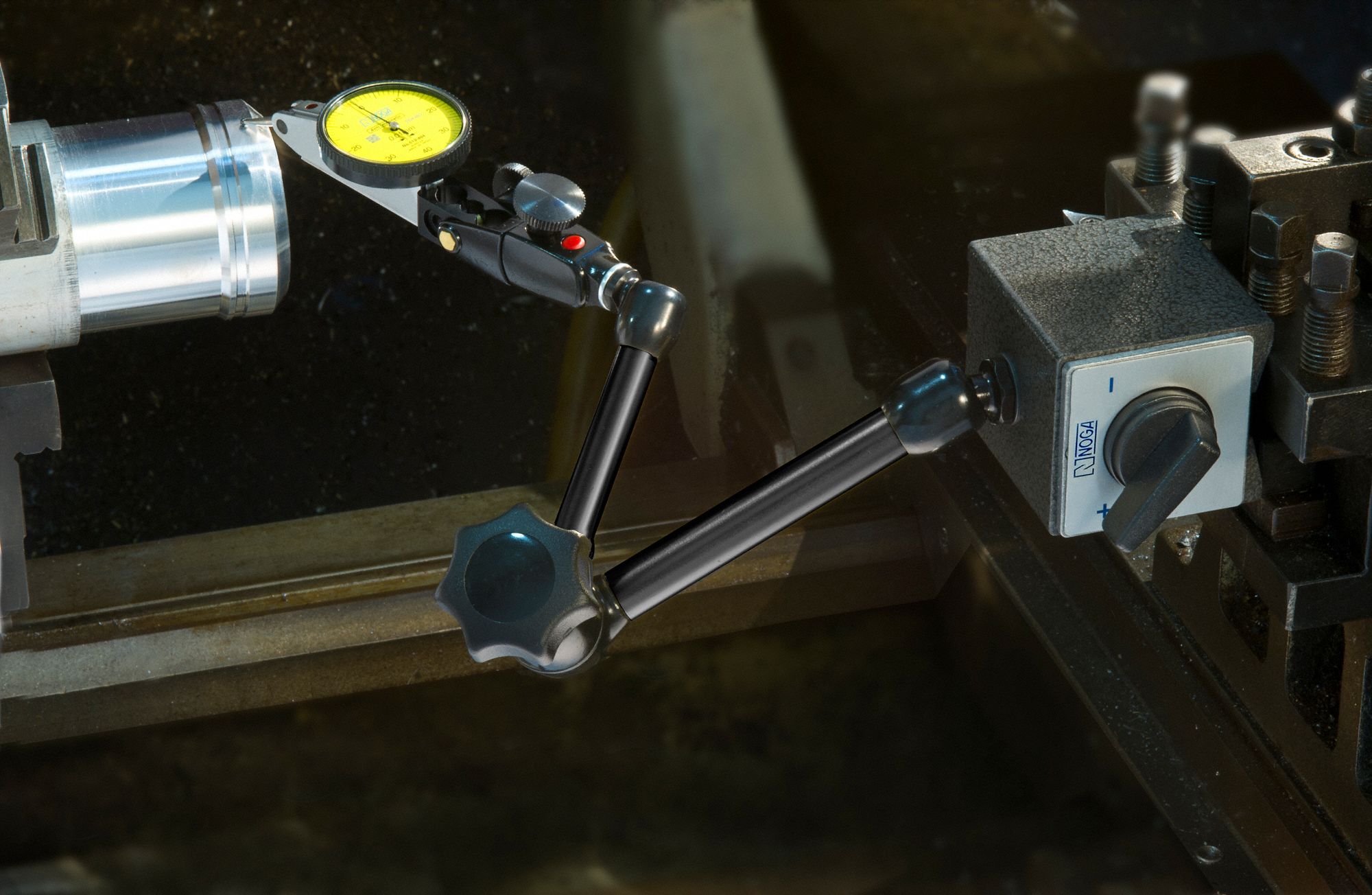 NOGA Magnetic-Base Indicator Holder: Magnetic Base, Articulating Arm ...