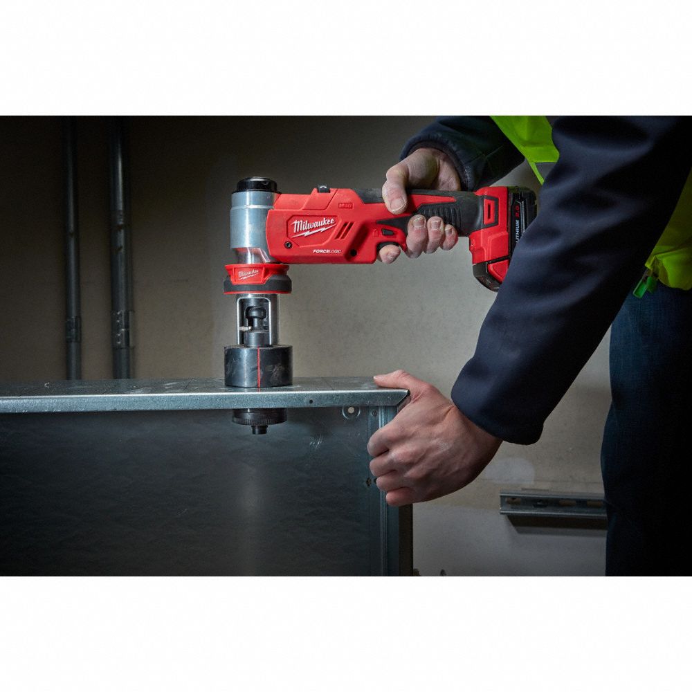 MILWAUKEE Knockout Tool Kit: 18V DC, 4 in Punching Capacity (Steel ...