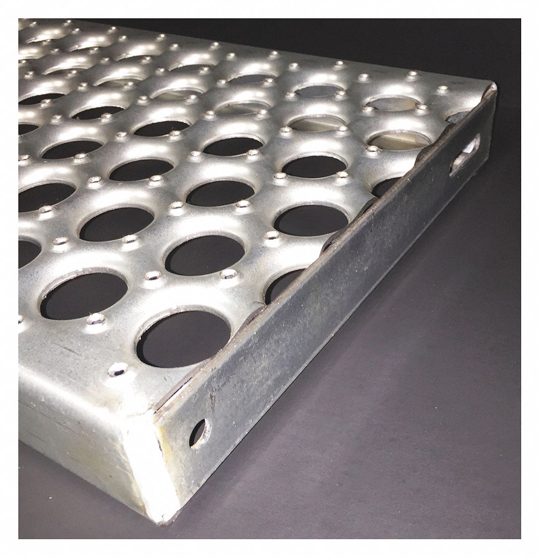 Stair Tread, Open Grip, Ladder Step Tread - 45NN30|61G13122-TRD48 ...