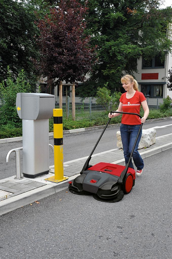 BISSELL COMMERCIAL Walk Behind Sweeper: 31 in Cleaning Path Wd, Battery ...