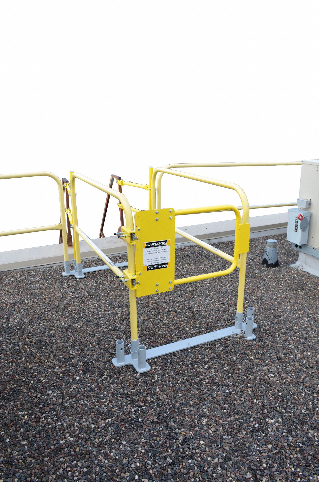 GARLOCK SAFETY SYSTEMS Ladder Guard, Top Section, 5 ft Overall Height ...