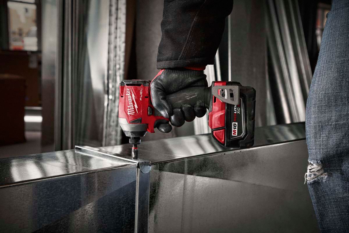 MILWAUKEE Impact Driver: 2,000 in-lb Max. Torque, 3,600 RPM Free Speed ...