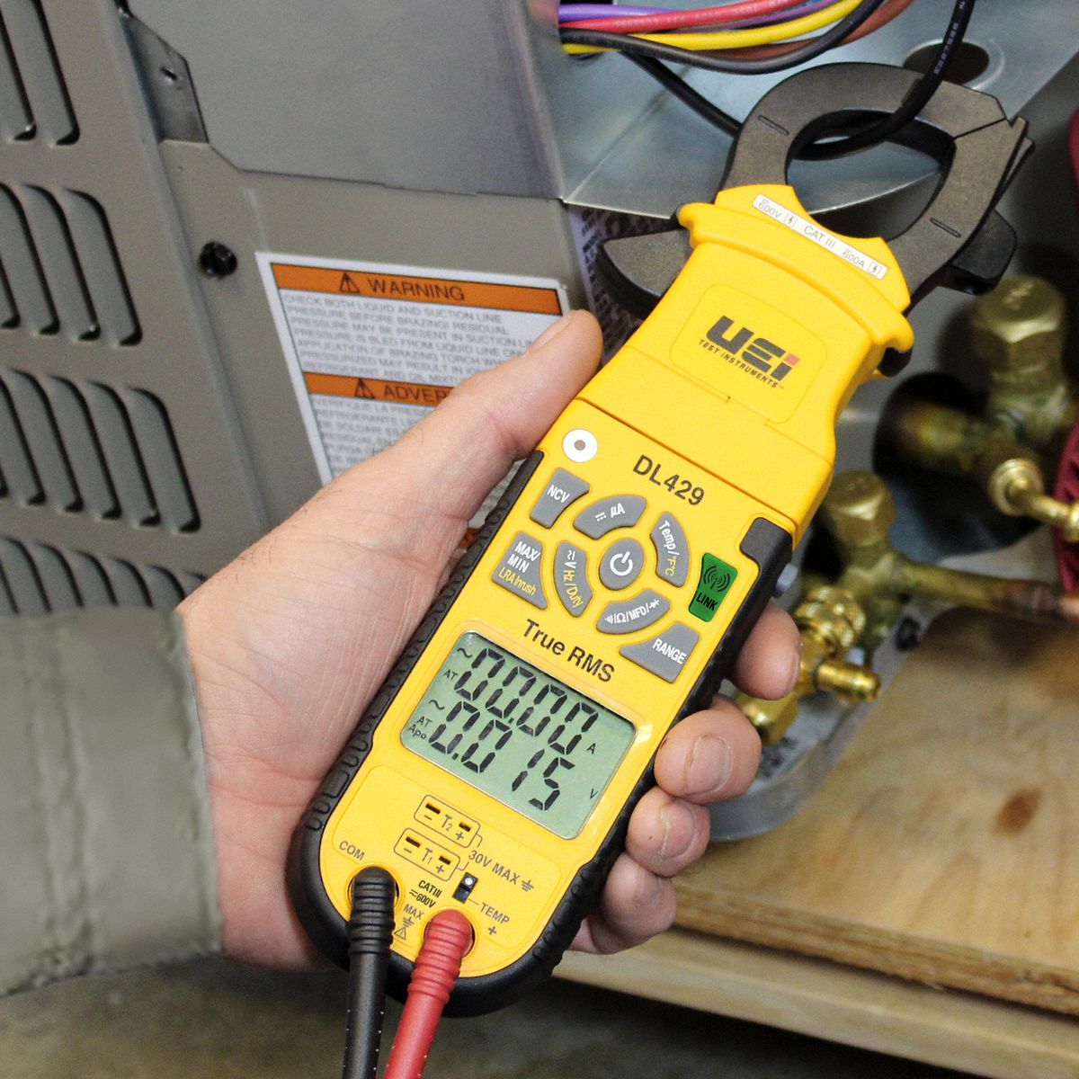 UEI TEST INSTRUMENTS Detachable Digital Clamp Meter, -22° to 752°F Temp ...