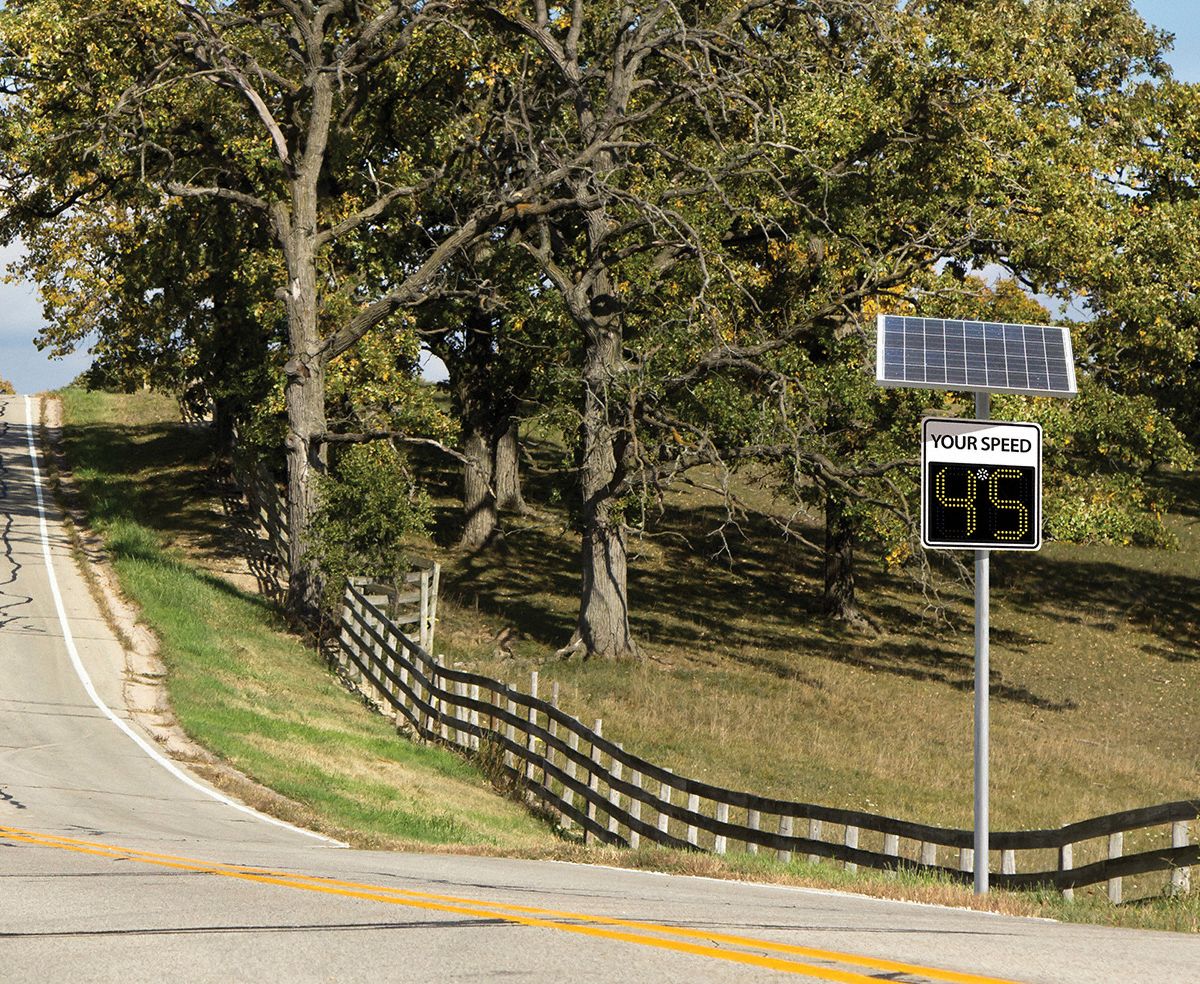 TAPCO LED Radar Speed Display Sign: 28 in x 28 in Nominal Sign Size ...