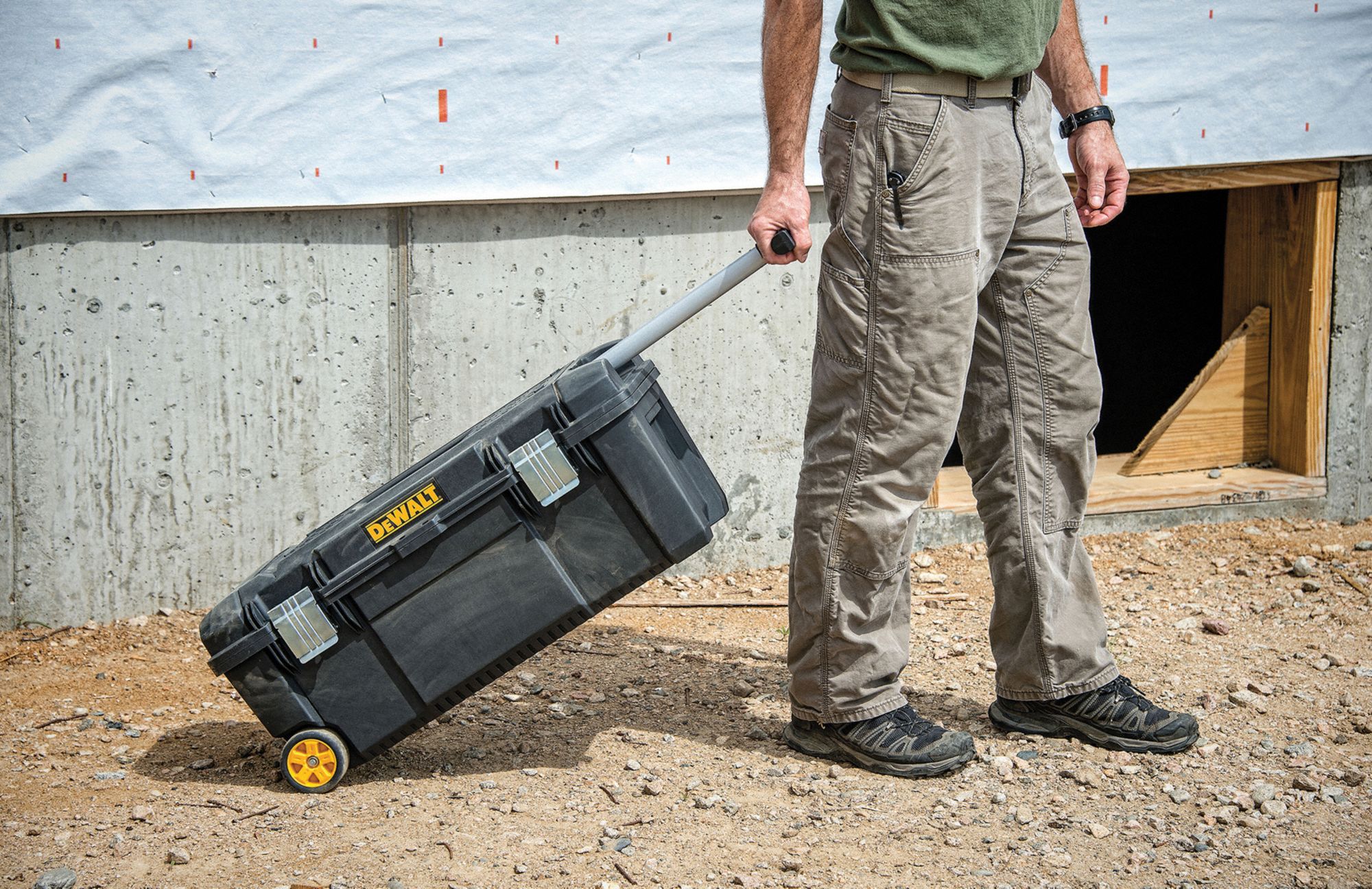 DEWALT Rolling Tool Box: 28 1/2 in Overall Wd, 12 5/8 in Overall Dp, 12 ...