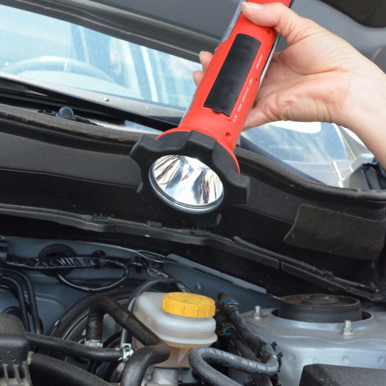 FLAREALERT Battery Jump Starter: Boosting/Charging, For 12 V DC Battery ...