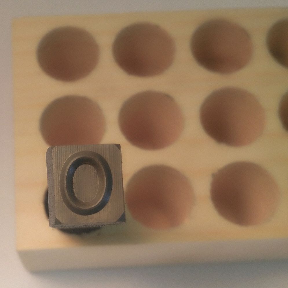 YOUNG BROS. STAMP WORKS, O, 1/8 in Character Ht, Hand Stamp Character ...