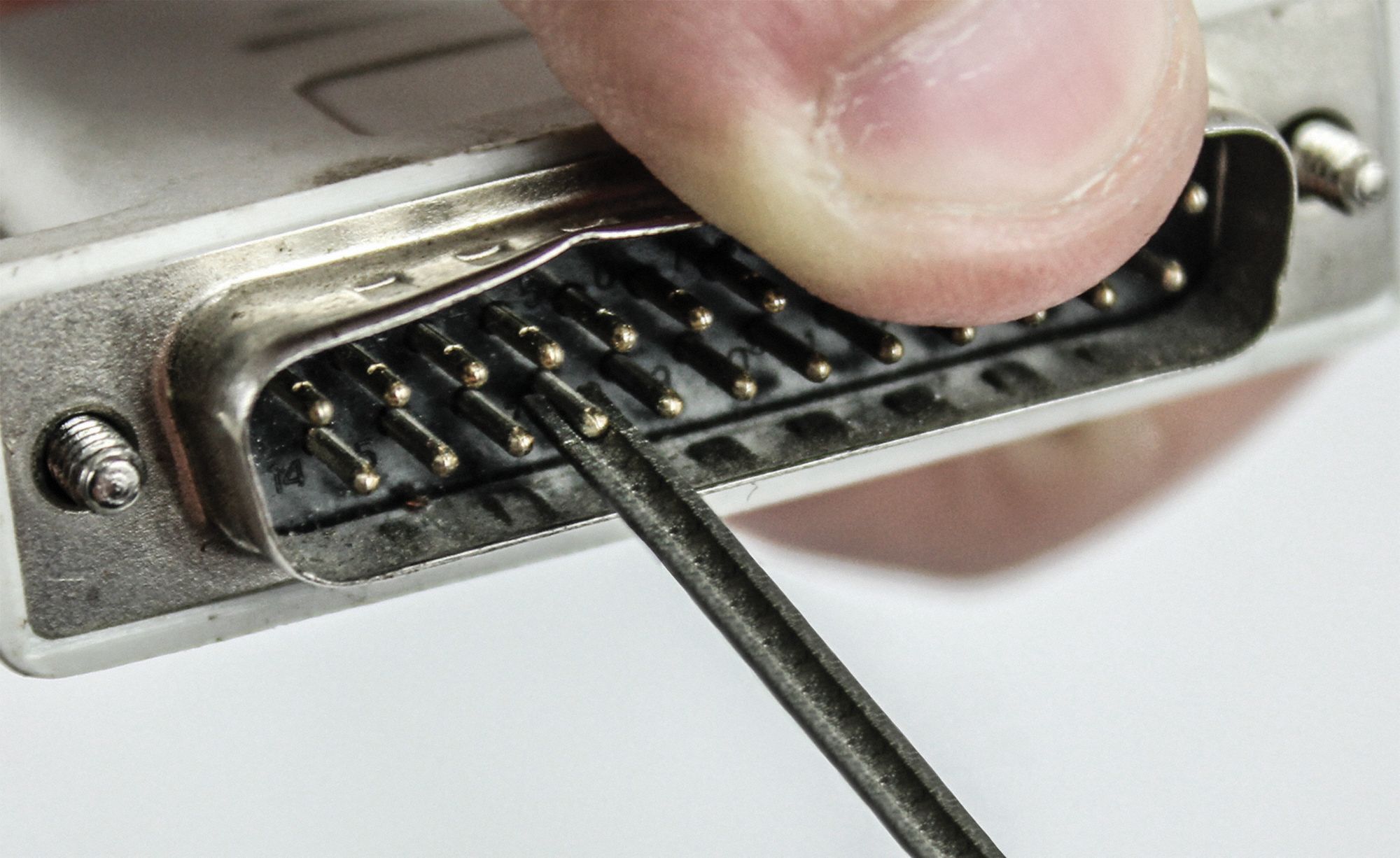 INNOVATIVE PRODUCTS OF AMERICA Micro Male Electrical Pin Cleaners: Male ...