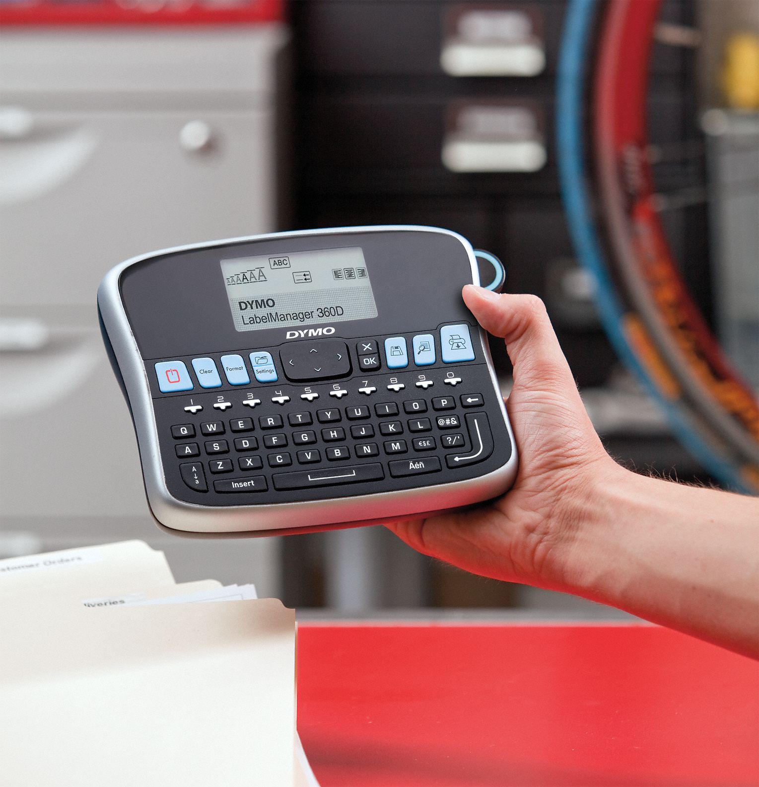 DYMO Portable Label Printer: No Wireless Connectivity, 3/4", 180 dpi ...