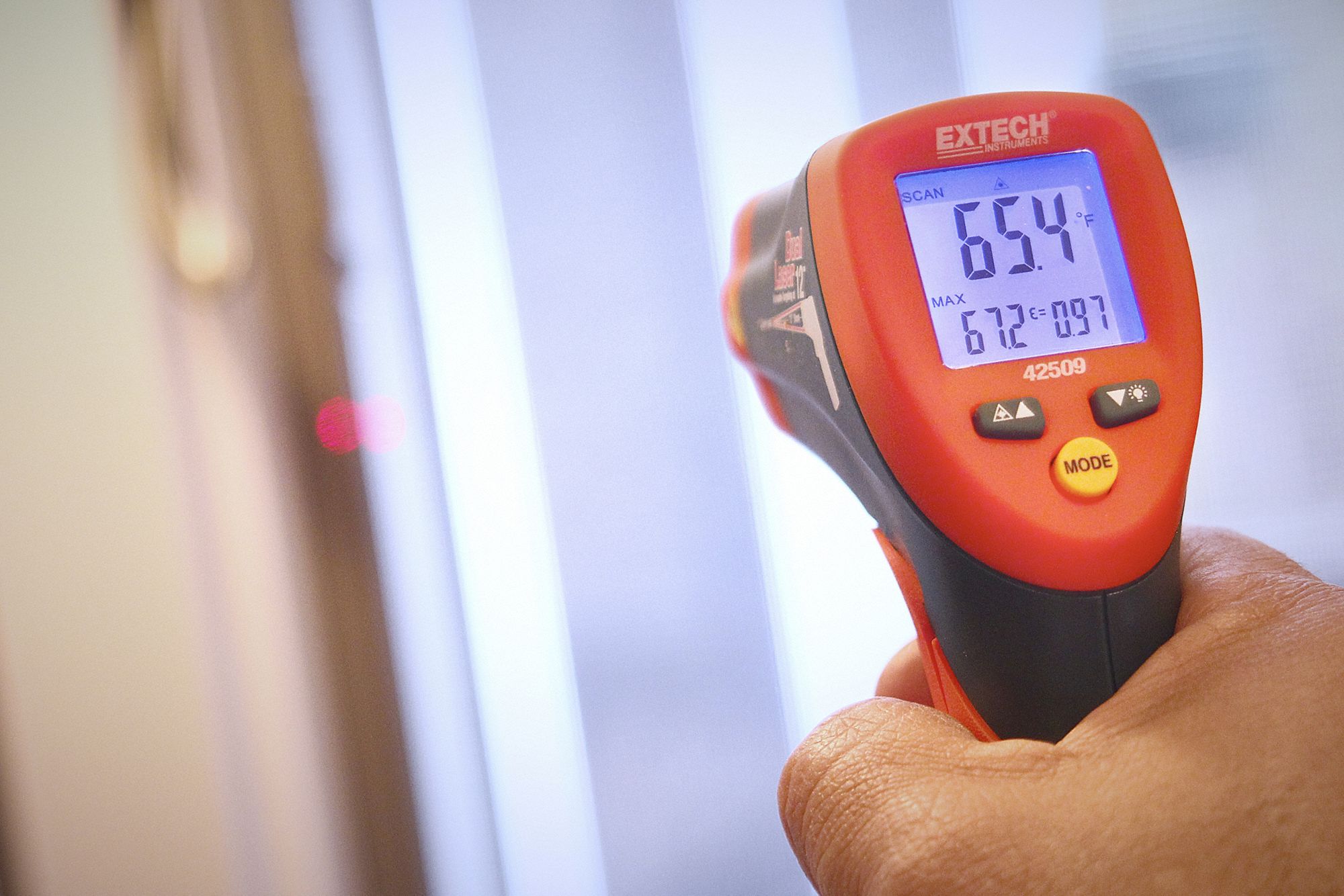 EXTECH Backlit LCD, Infrared Thermometer, Convergence Laser Sighting ...
